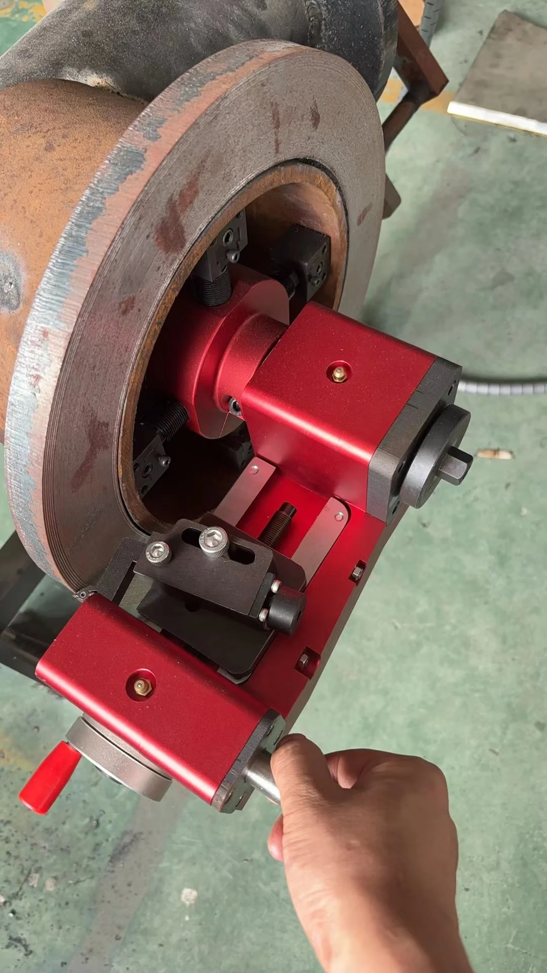 MFC-350 Portable Manual Flange Facer - Precision & Durability