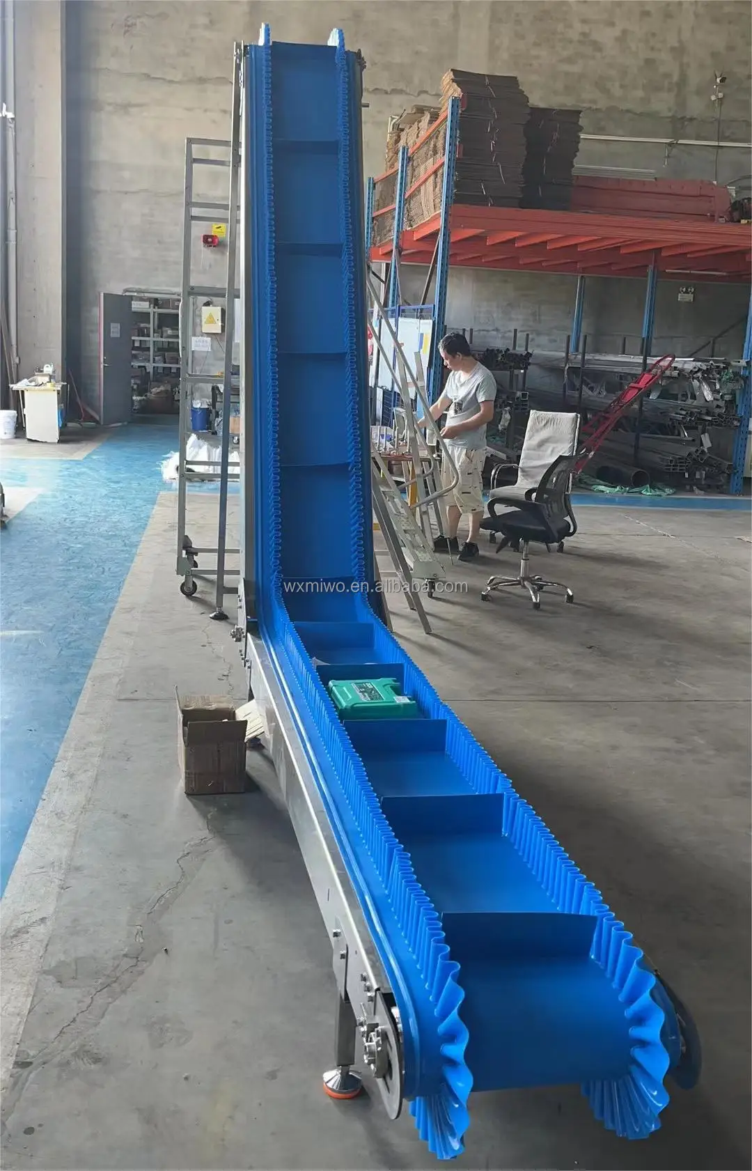 Custom Automatic Motorized Incline Belt Conveyor With Climbing Pu Pvc ...