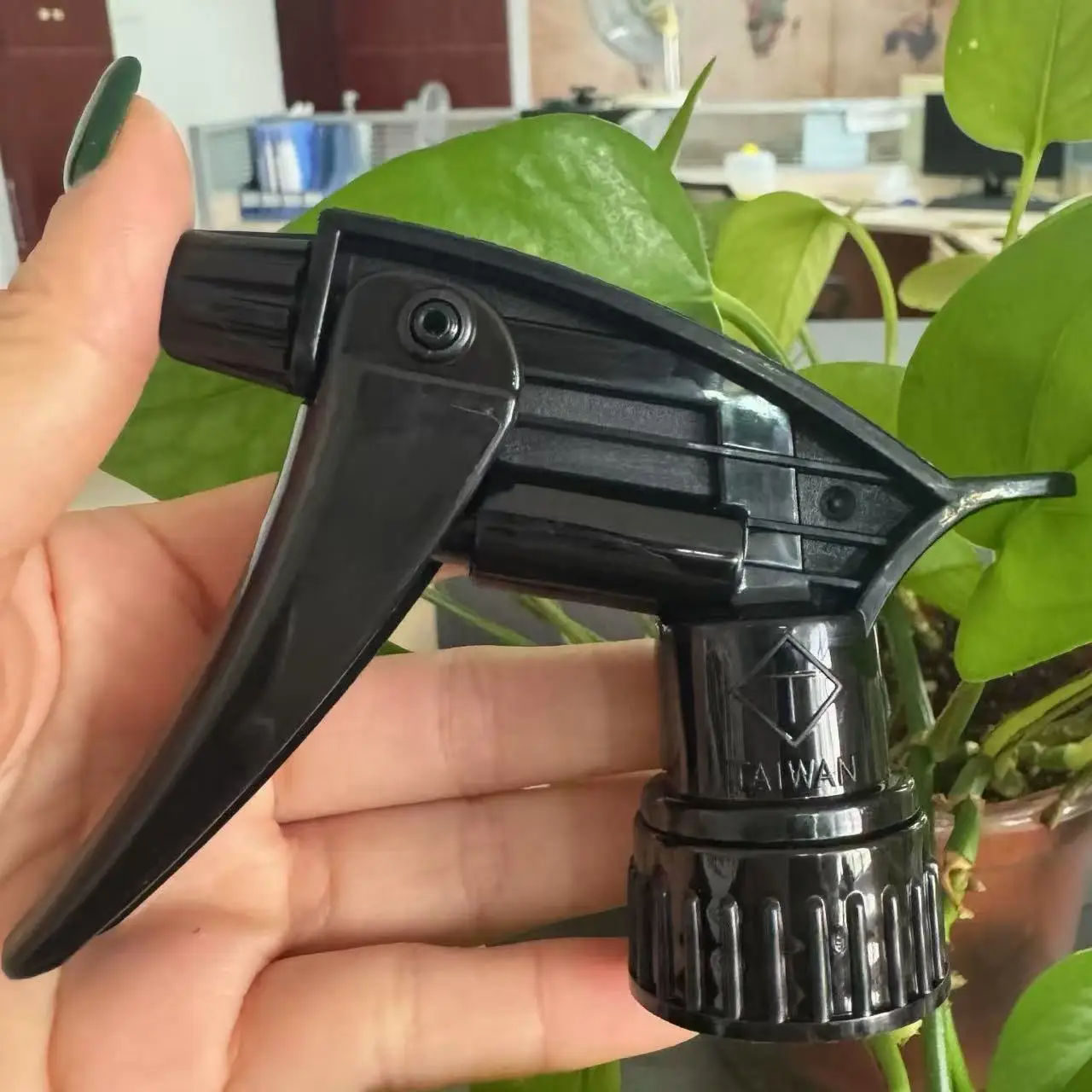 Brand T Taiwan Chemical Trigger Sprayer Pump 28/400| Alibaba.com