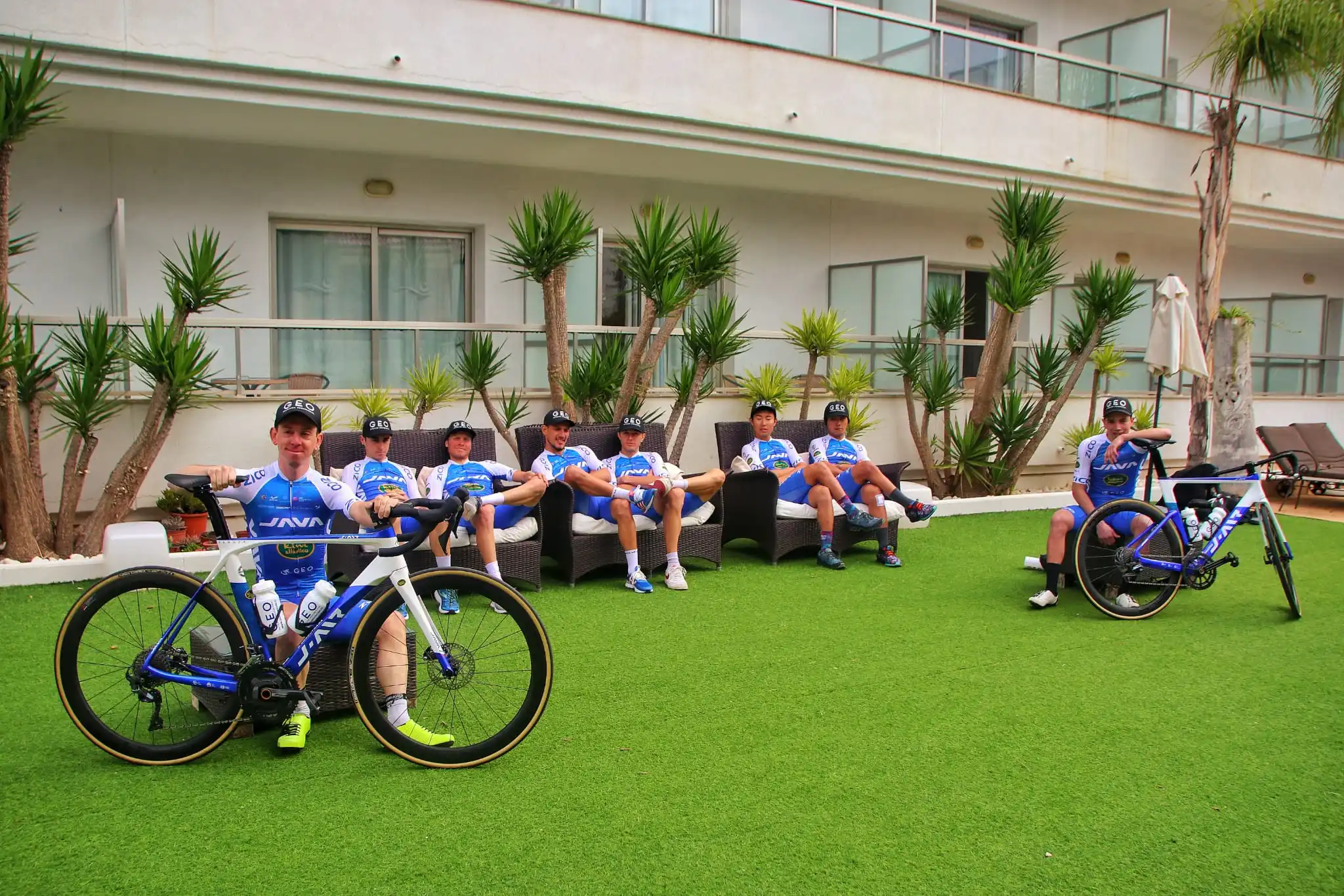 Java Vega 24speed Carbon Road Bike With Hydraulic Disc Brakes