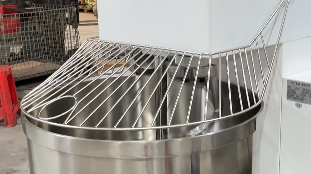 Efficient Flour Mixing Machines for Pizza and Bread Dough