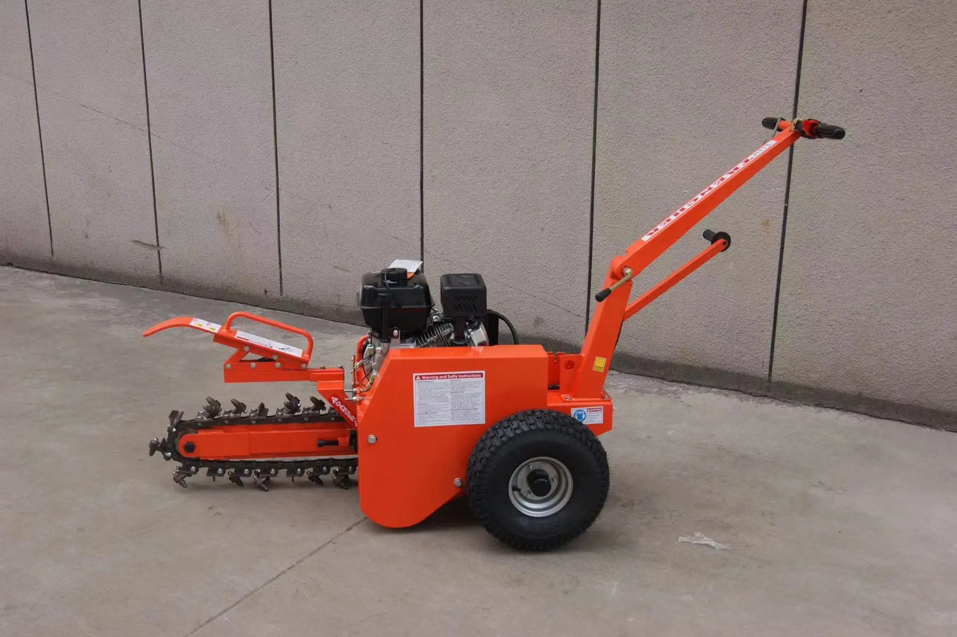 15hp Petrol Engine Powered Mini Trencher Machine For Pipelines Laying ...