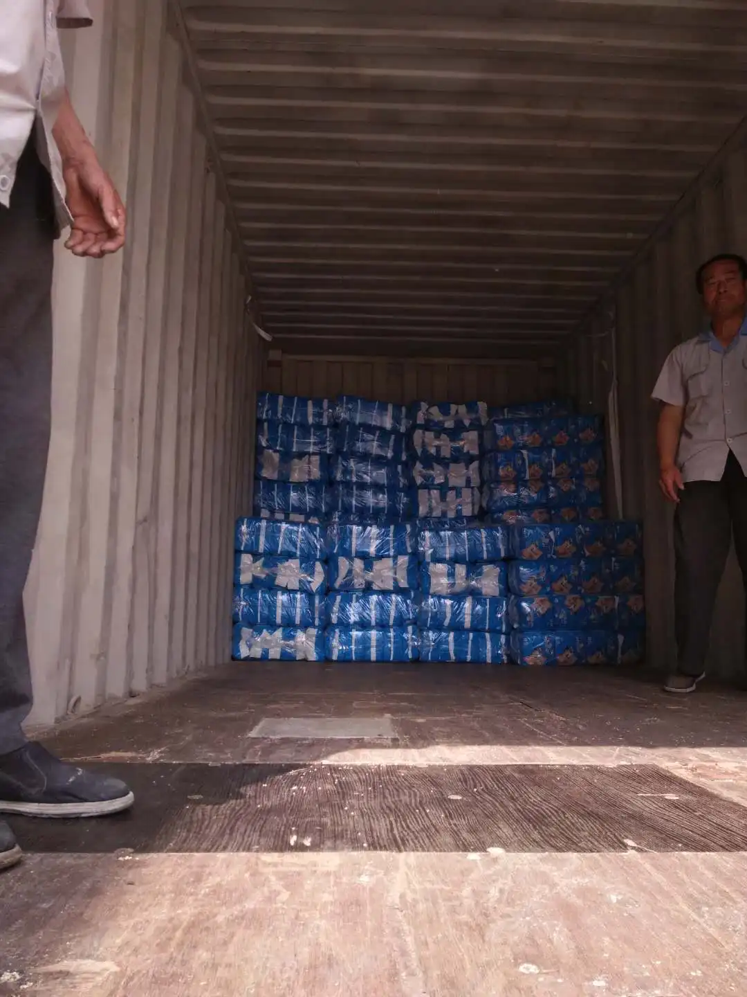 Alibaba.com: Bravo Baby Diapers, Export-Grade Diapers for Baby Care ...