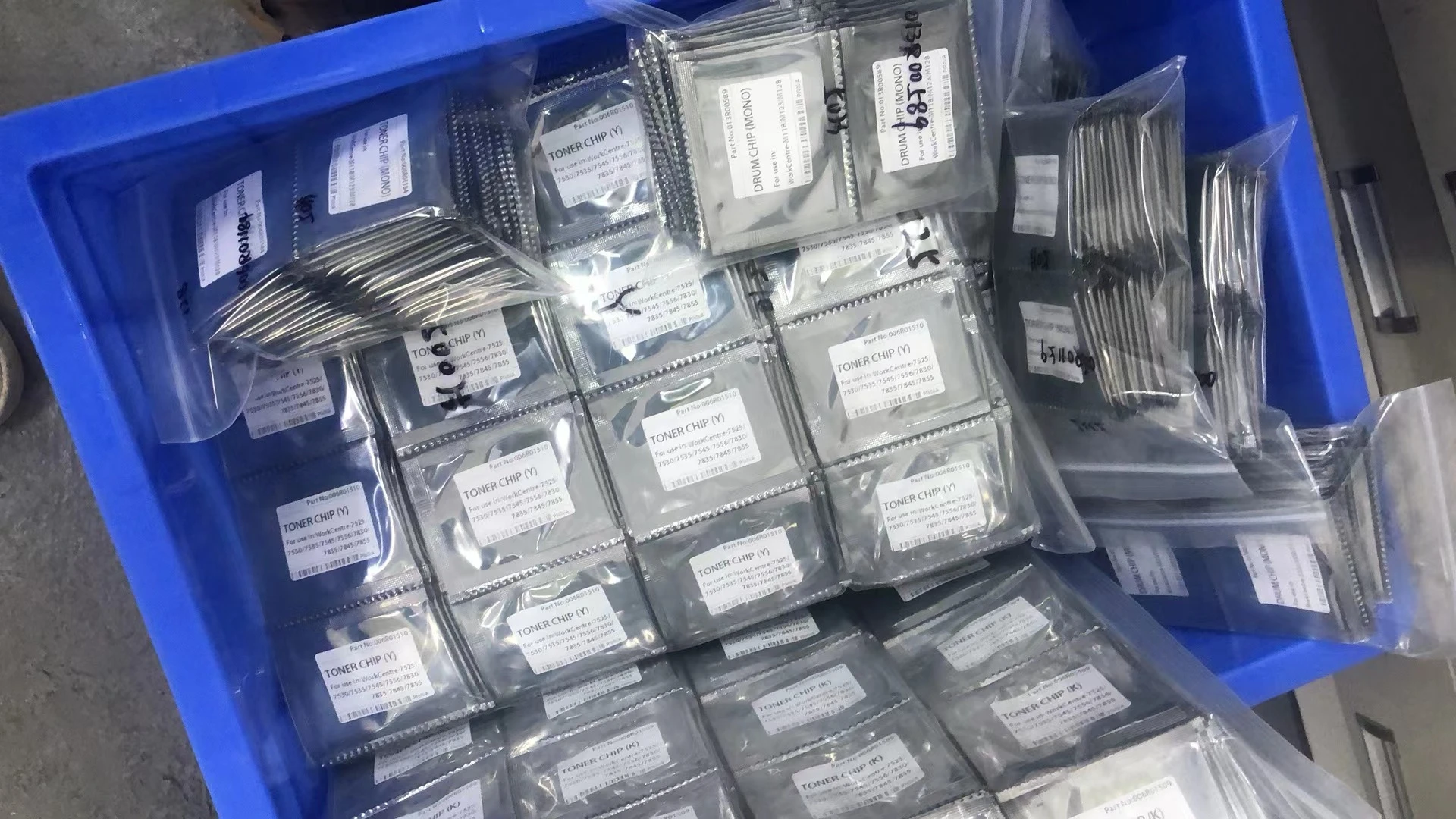 JIEYIN CHIP FACTORY DE100 Ink Reset One Time Chip Fuji DE100-XD ...