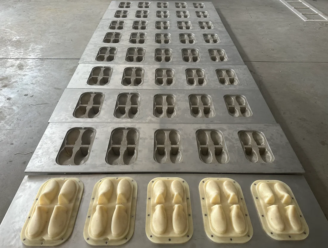 ABS or Plastic and Aluminum Egg Tray Egg Carton Cup Tray Mold for Egg ...