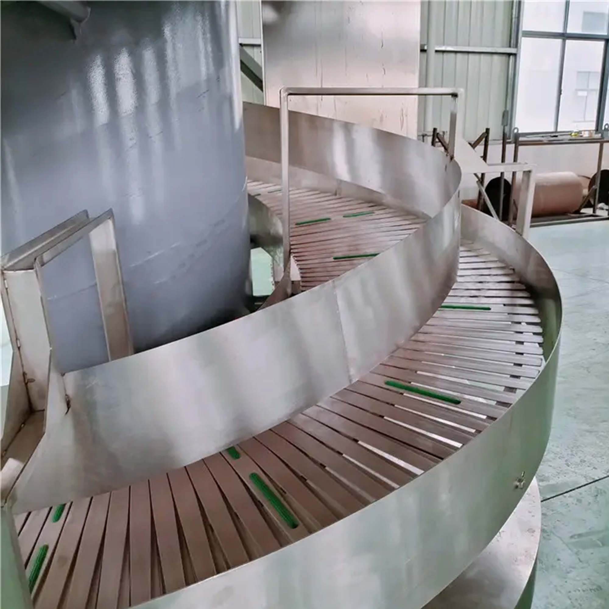 Factory Custom Flexible Spiral Lift Conveyor System With High Quality ...