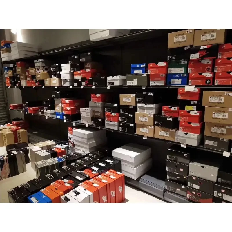 New Mixed Original Shoes Stock Sneakers Men Designer Ladies Stock ...