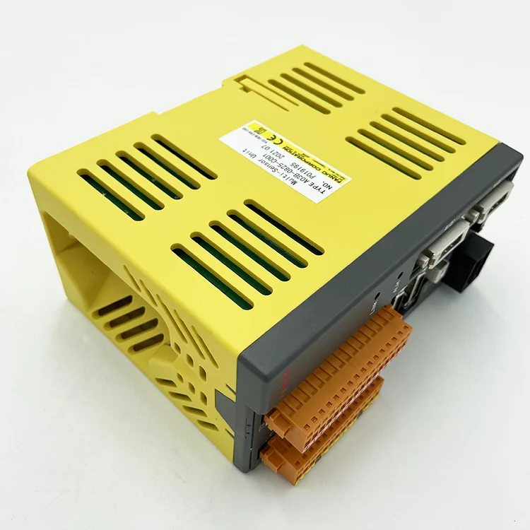 Original Japan Fanuc System A03B-0825-C001 IO Unit Industrial Control ...
