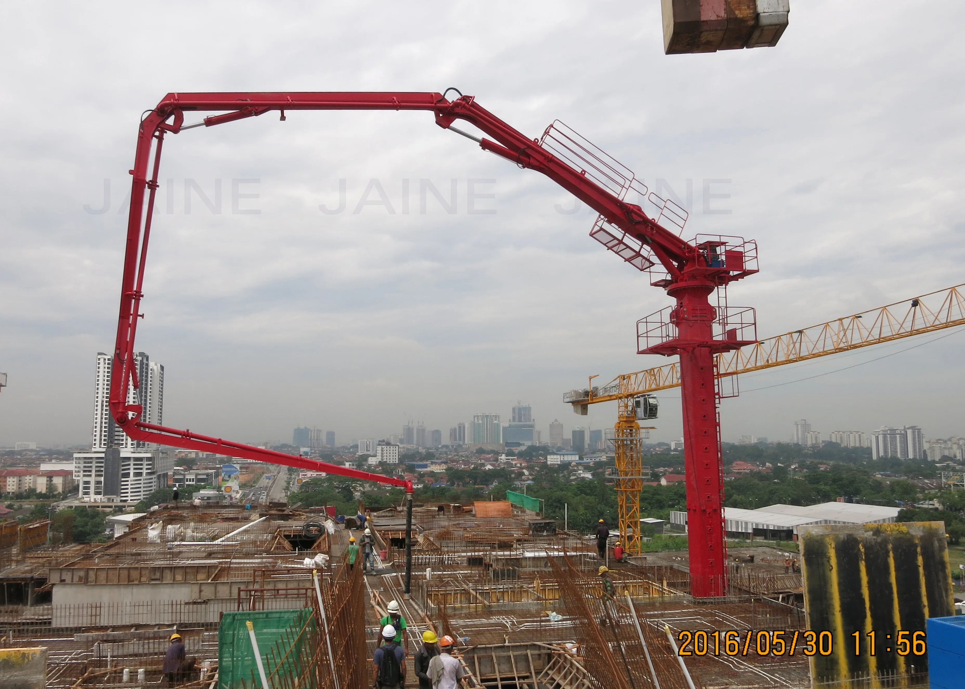 Elevator Climbing Concrete Placing Boom HGY33 by JAINE