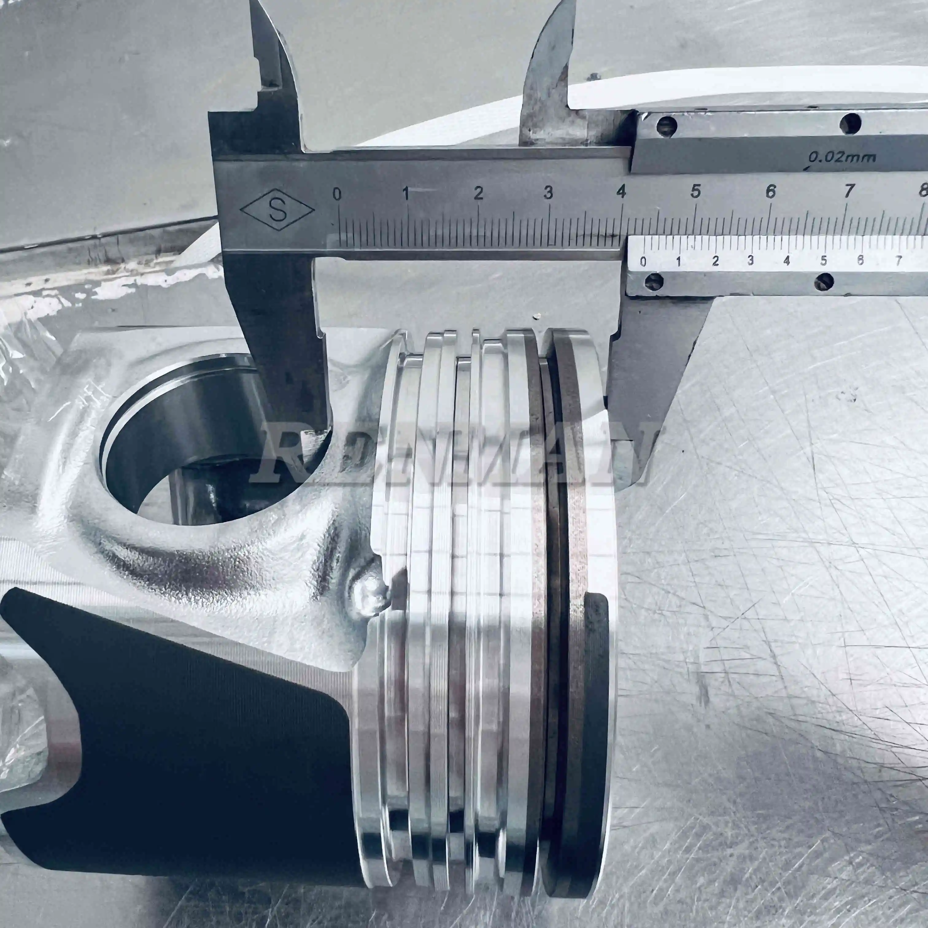 104mm Piston 118094740 504208873 8094740 18094740 Ivc Diesel Machinery ...