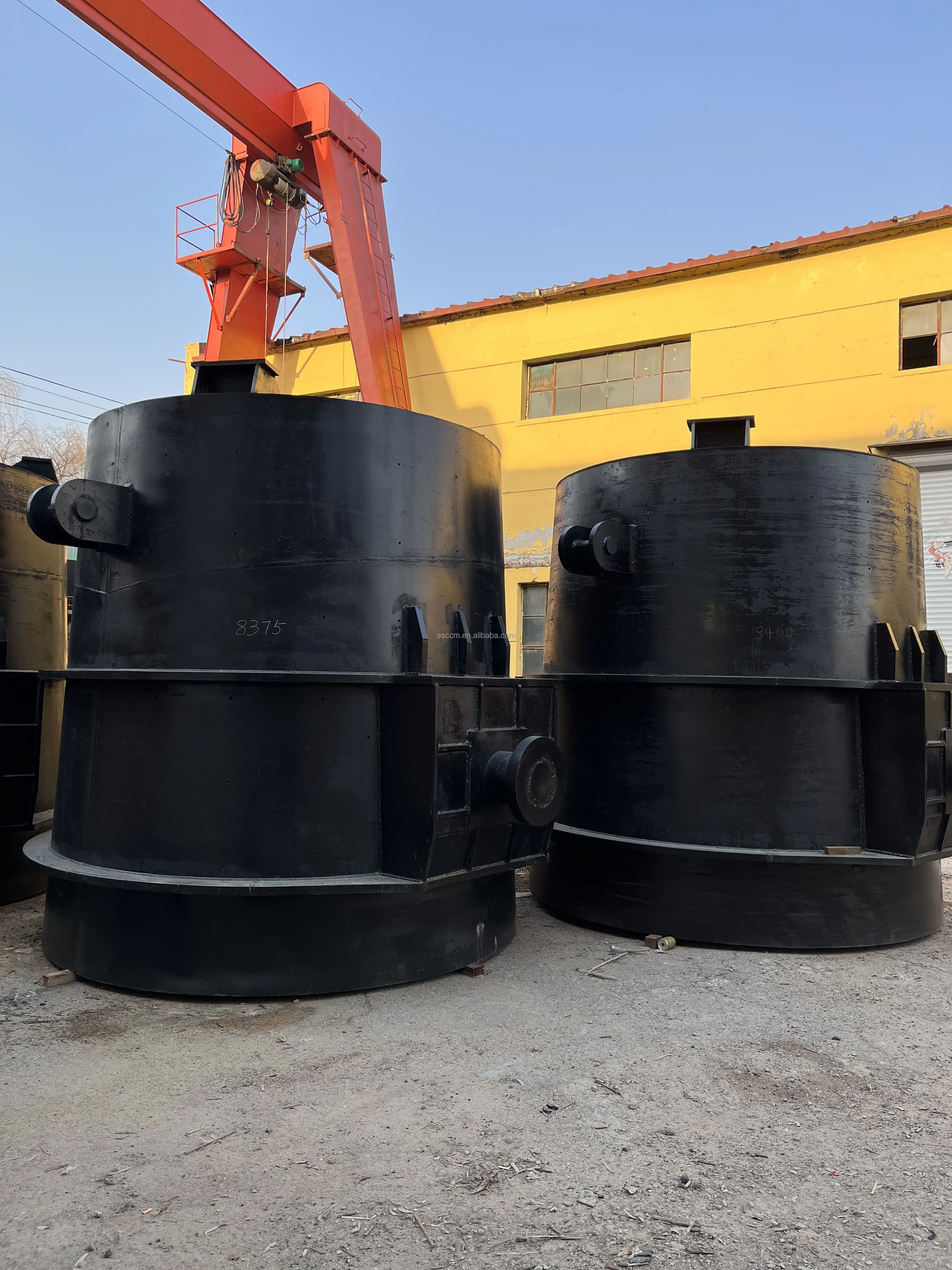 Metallurgy Equipment - Durable Steel Ladles for Casting