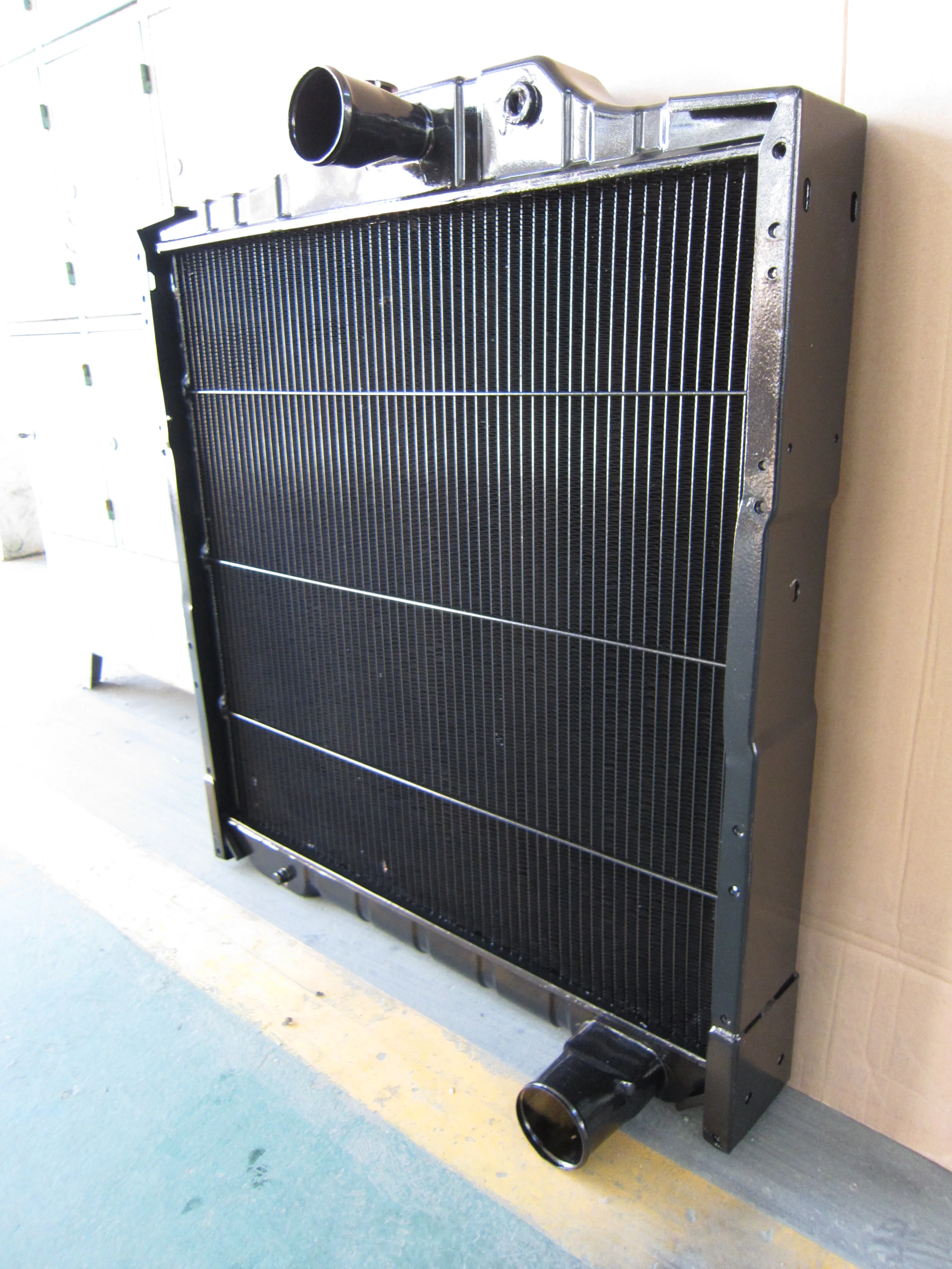 Super Great 8M20 8DC9 Radiator for Mitsubishi Truck OEM