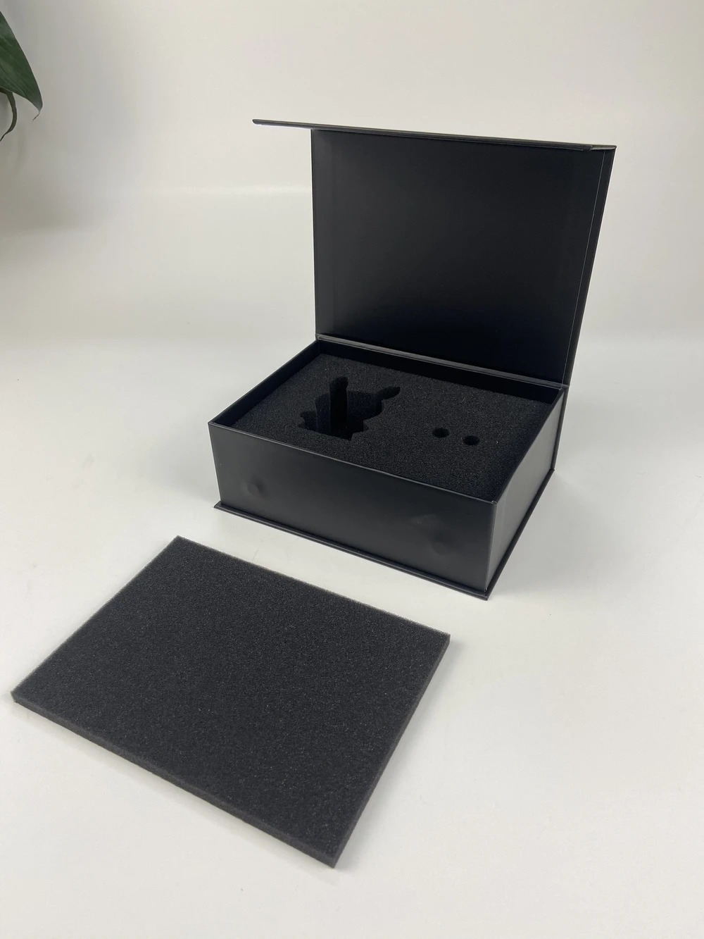 Custom Magnetic Gift Box with Foam Insert - Factory Price