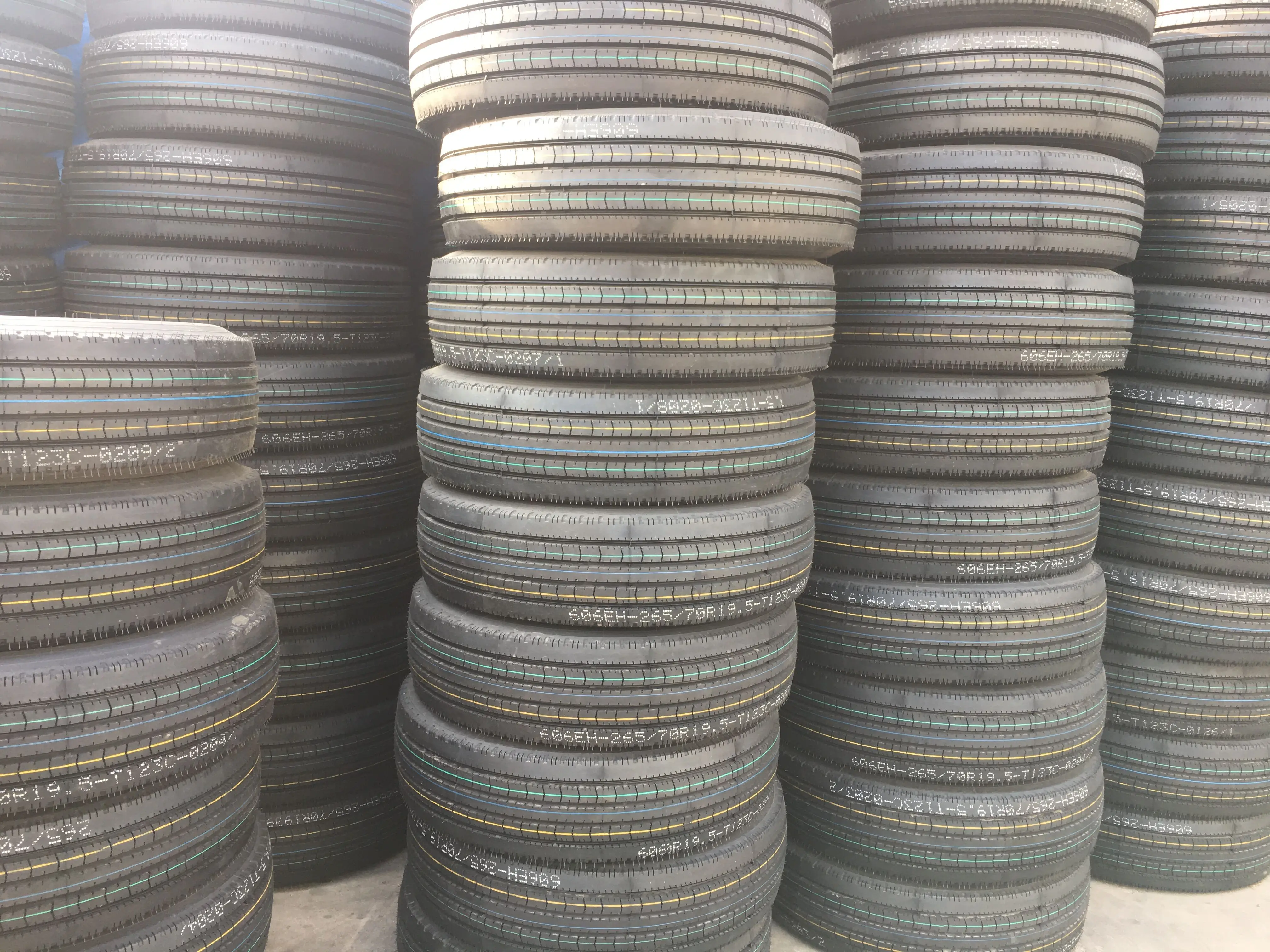 Ltr Tyre With Dot Certificate Truck Bus Tires 215/70r17.5 9.5r17.5 205 ...