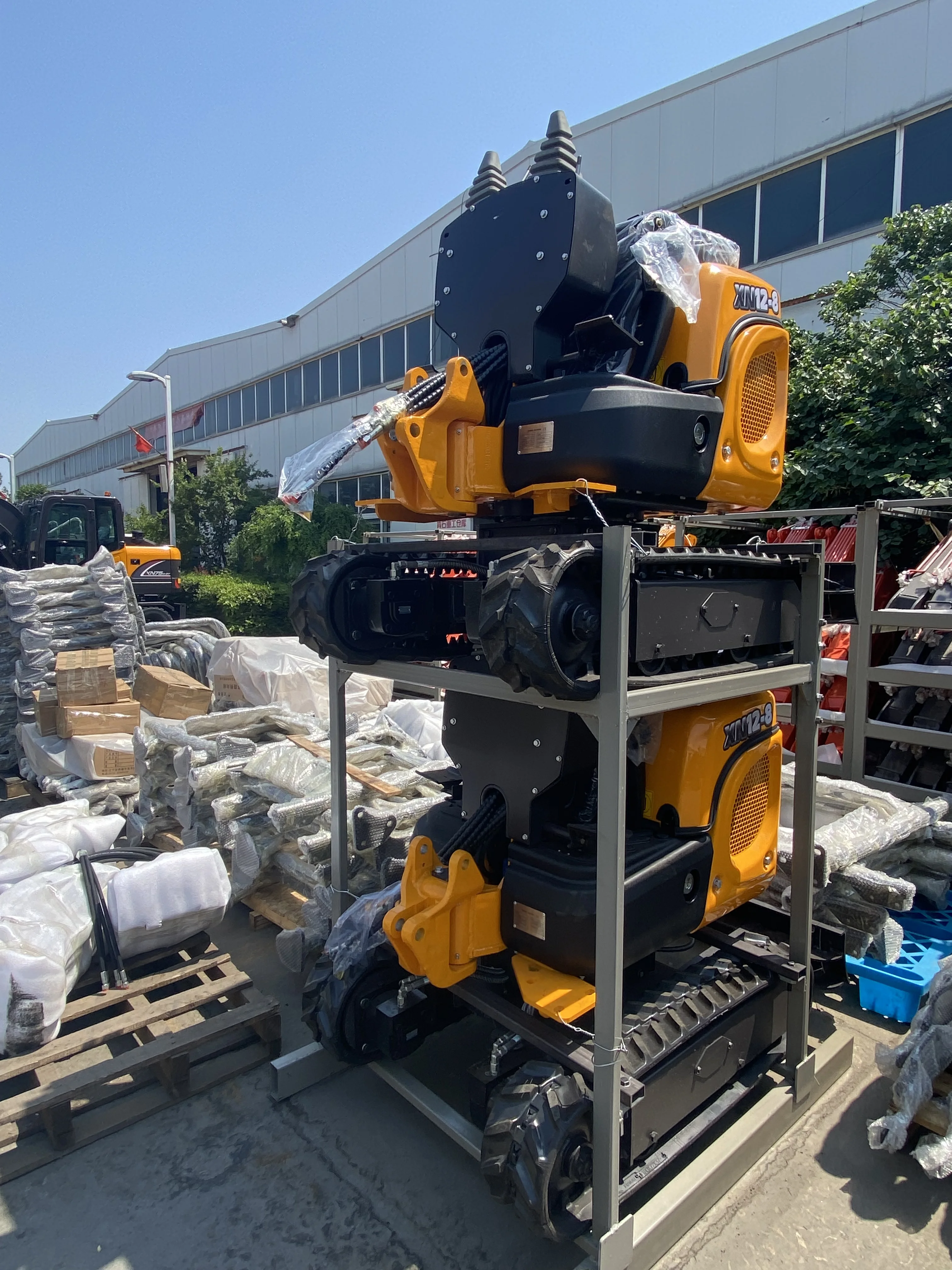 Rhinoceros XN12-8 Mini Excavator - 1 Ton Efficient Digger