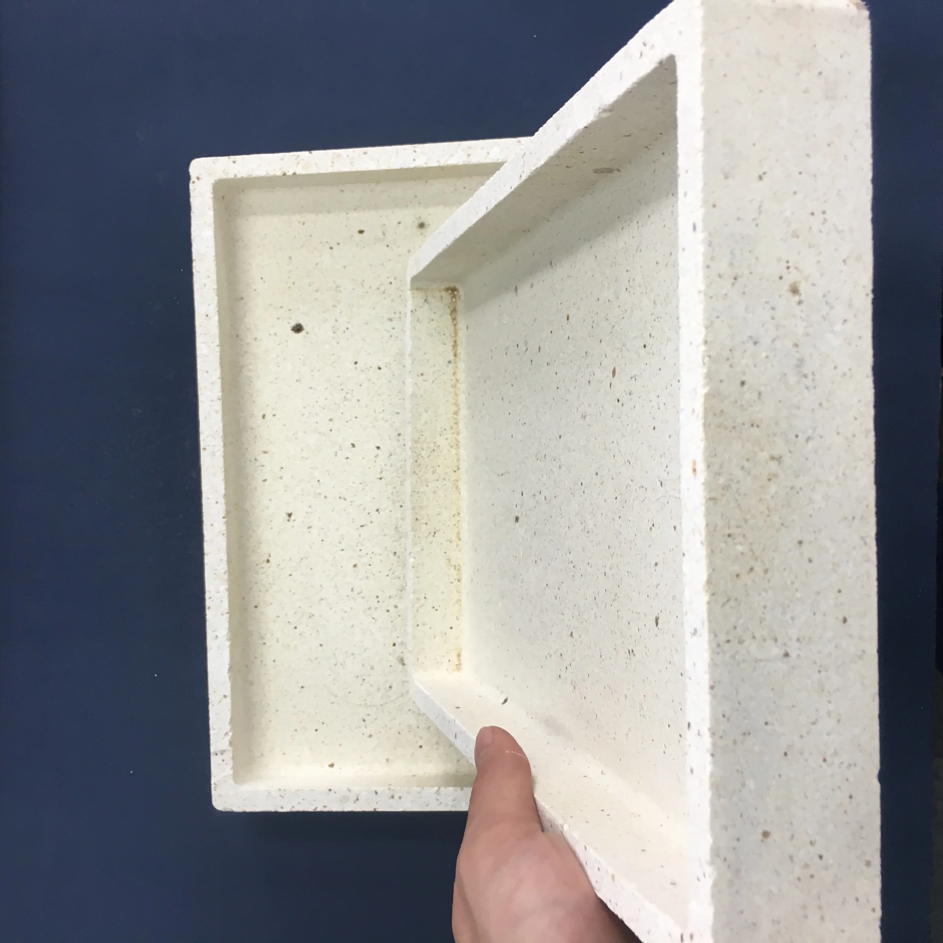 Corundum Mullite Ceramic Sagger Tray Crucible for Kiln