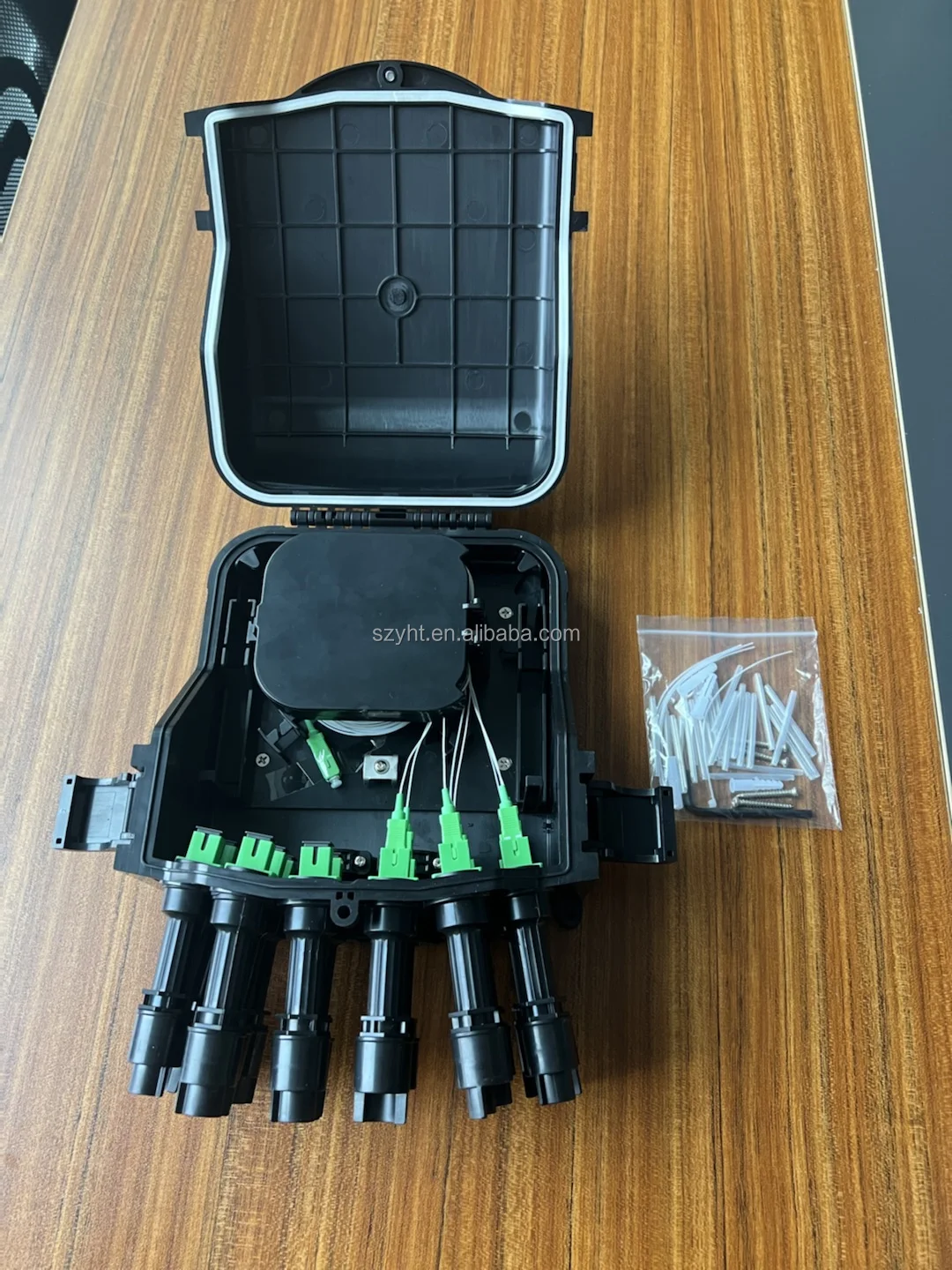 16 Cores Ftth Outdoor Fiber Wall Mount Fiber Encloser Box Plc Splitter 1x16 Sc/apc Fat Fiber ...