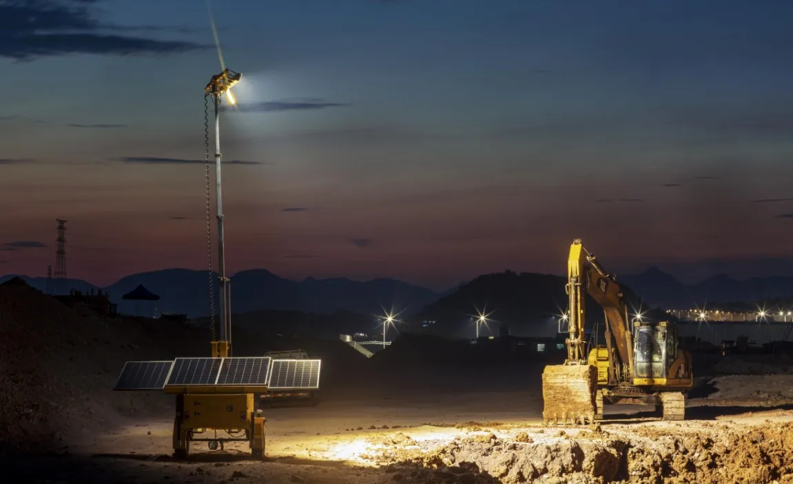 Solar Street Light Mobile Towers for Sale - LED Tower Lights