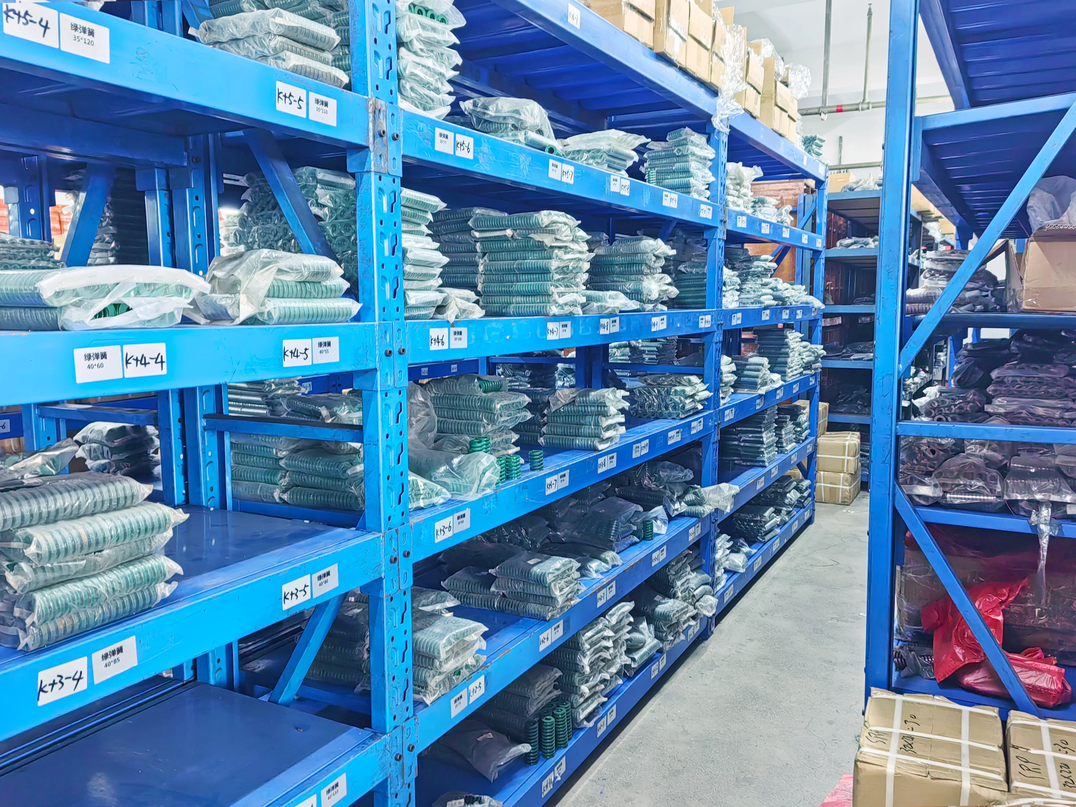 OEM Custom Mold Green Coil Spring Super Heavy Load Industrial ...