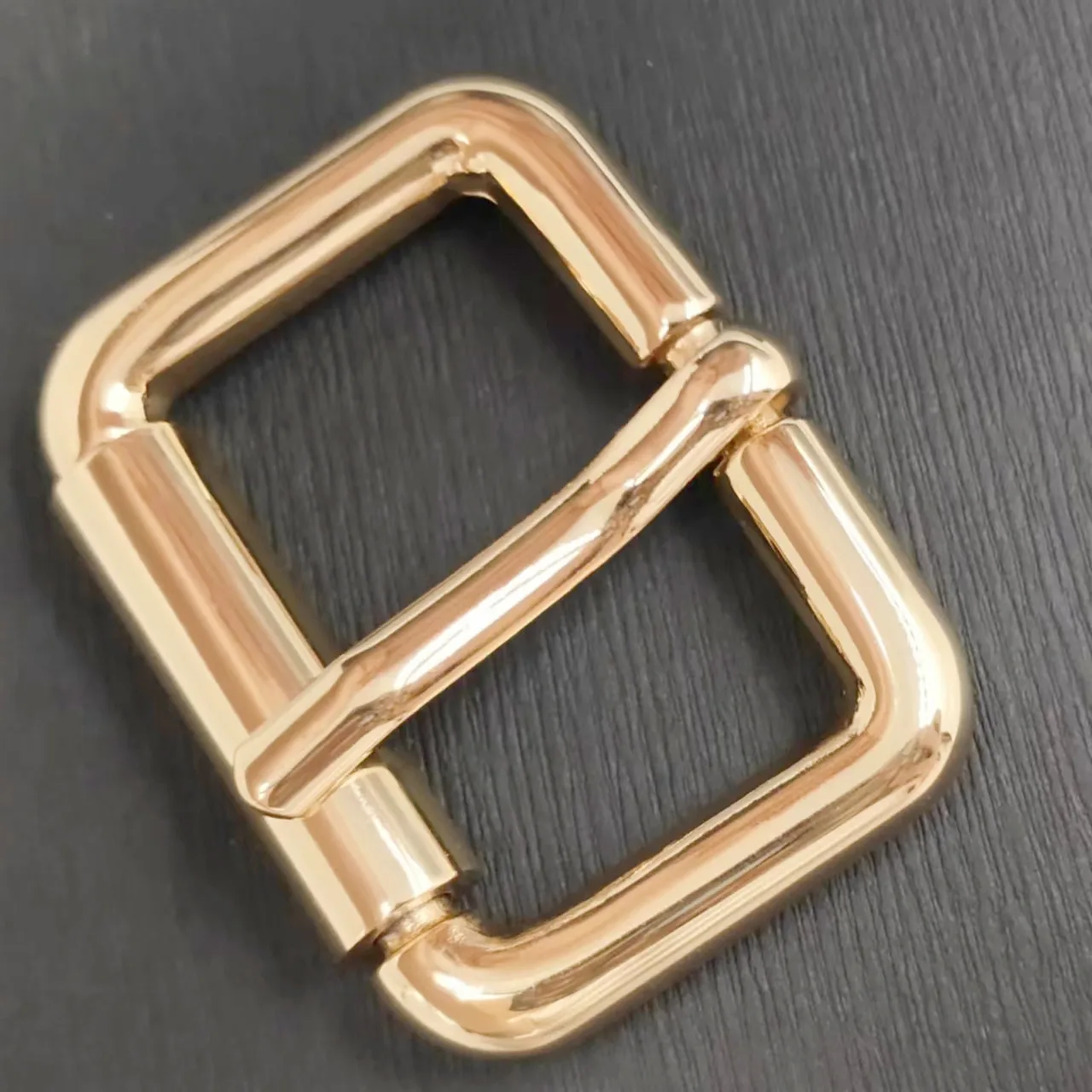 Zinc Alloy Die Cast Gold Single Pin Square Roller Buckle For Handbag ...