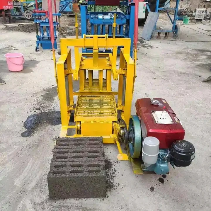 Concrete Brick Making Machine Concrete Block Cement Hollow Brick Maker ...