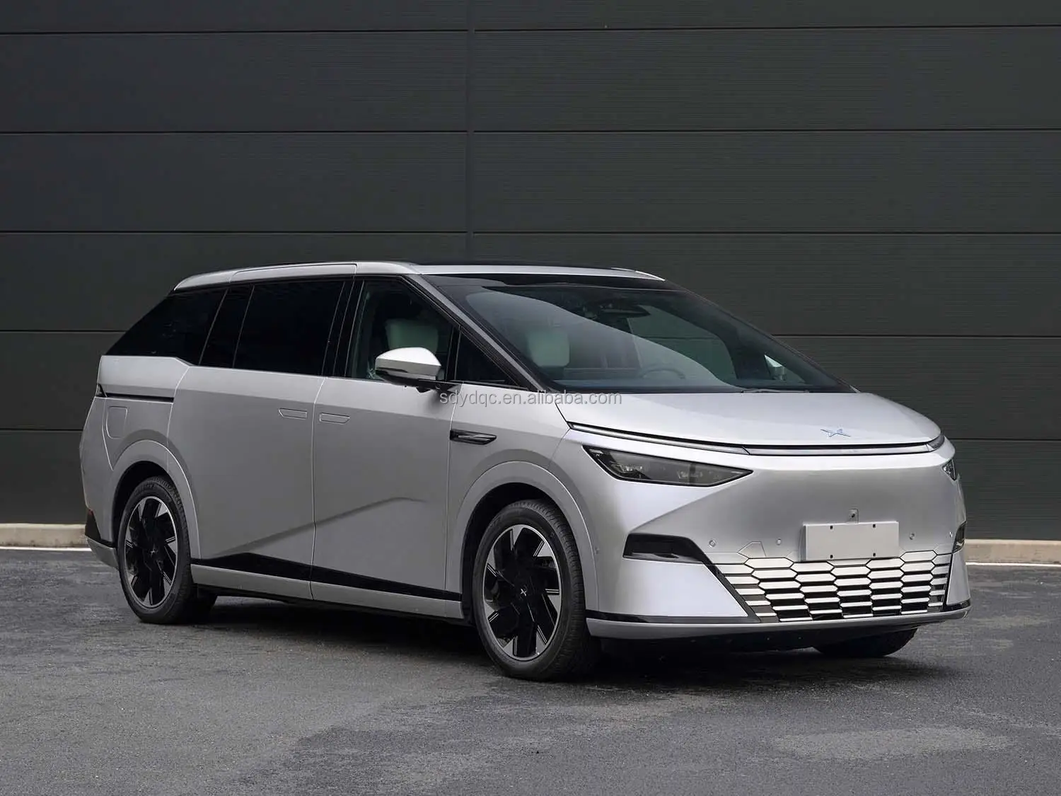 Made In China 2024 Xpeng X9 610km Long Rang Pro Ev Mpv Electric Car New ...