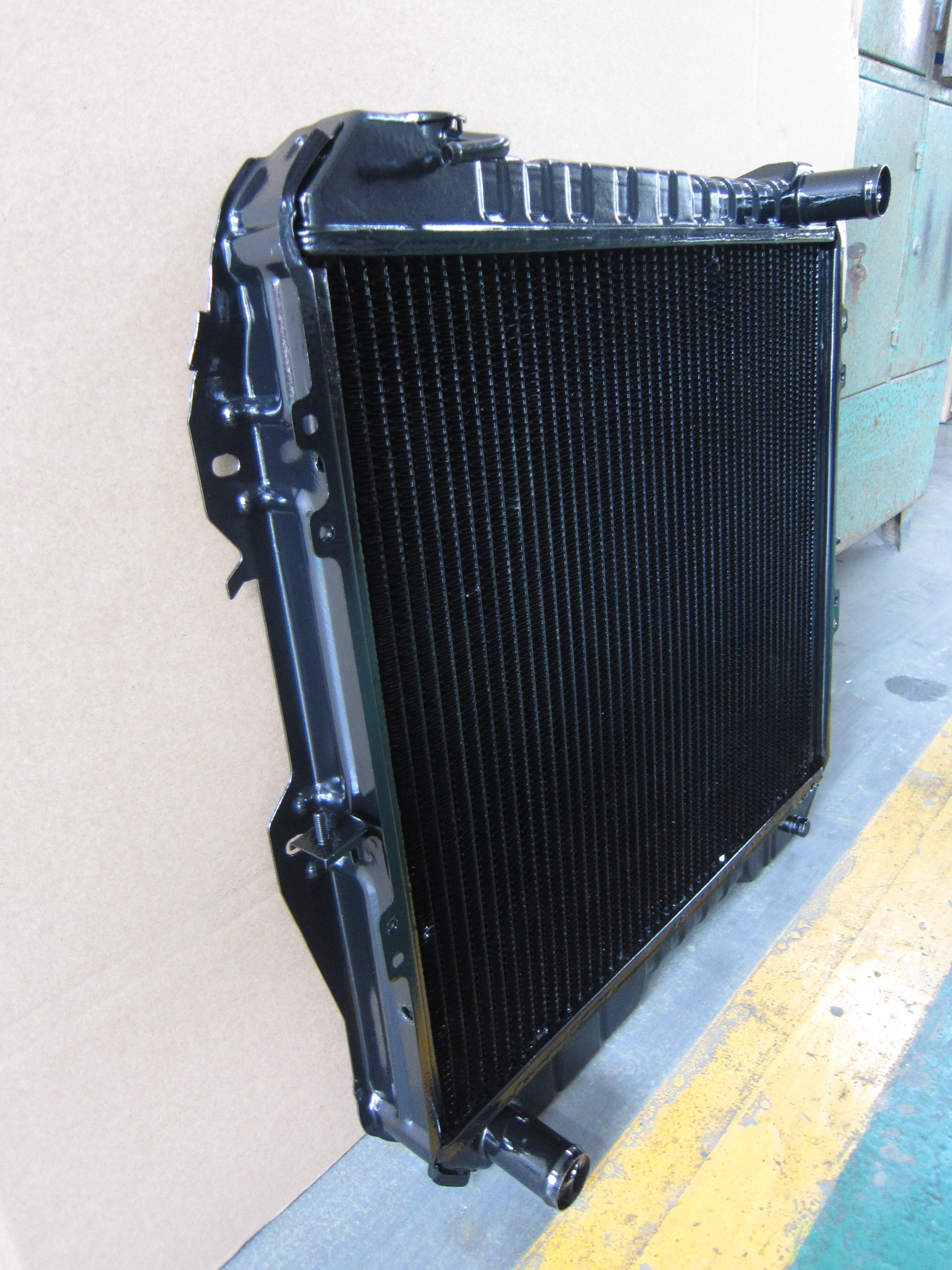 Factory Export Copper Brass Radiator for Toyota Hilux | Replacement Car ...