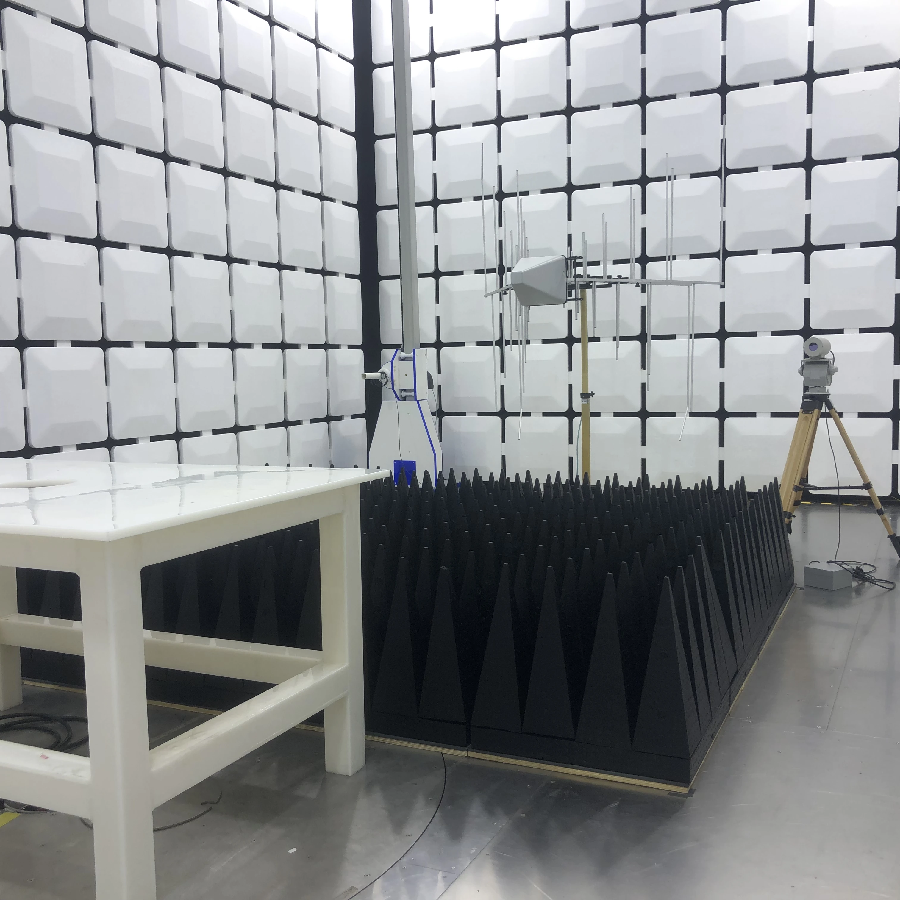3m Semi-anechoic Chamber For Testing With Epp Absorber - Buy Emc ...