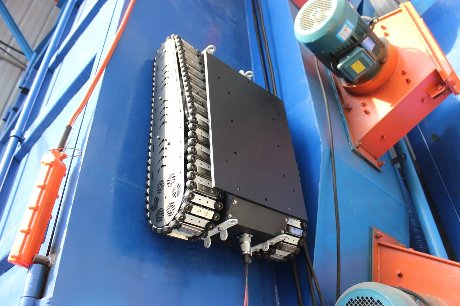 Gecko-ma600a Medium Sized Vertical Permanent Magnetic Crawler Wall Climbing Robot - Buy Medium ...