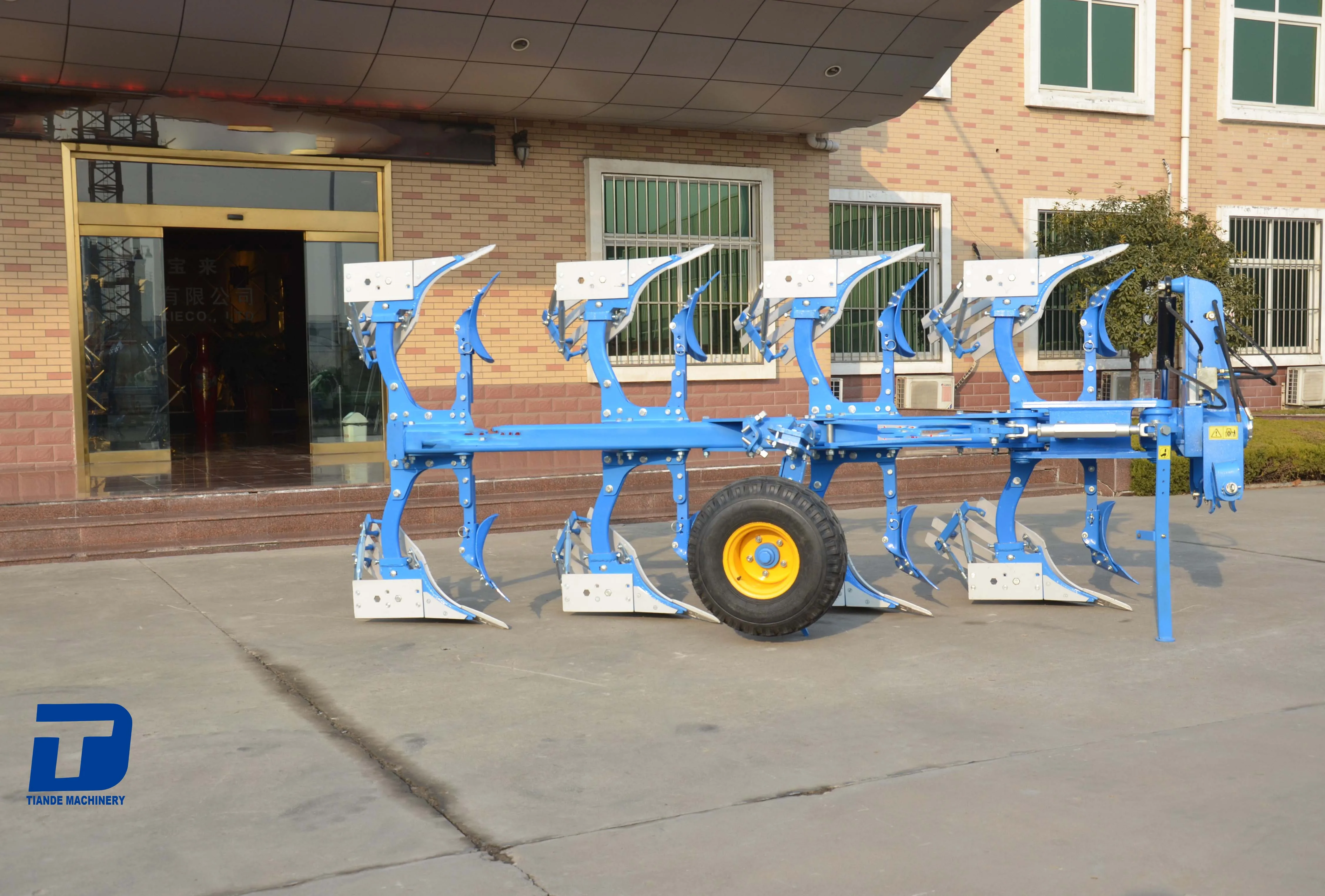 1lft-430 Hydraulic Reversible Turning Plough Machine Share Plow For ...