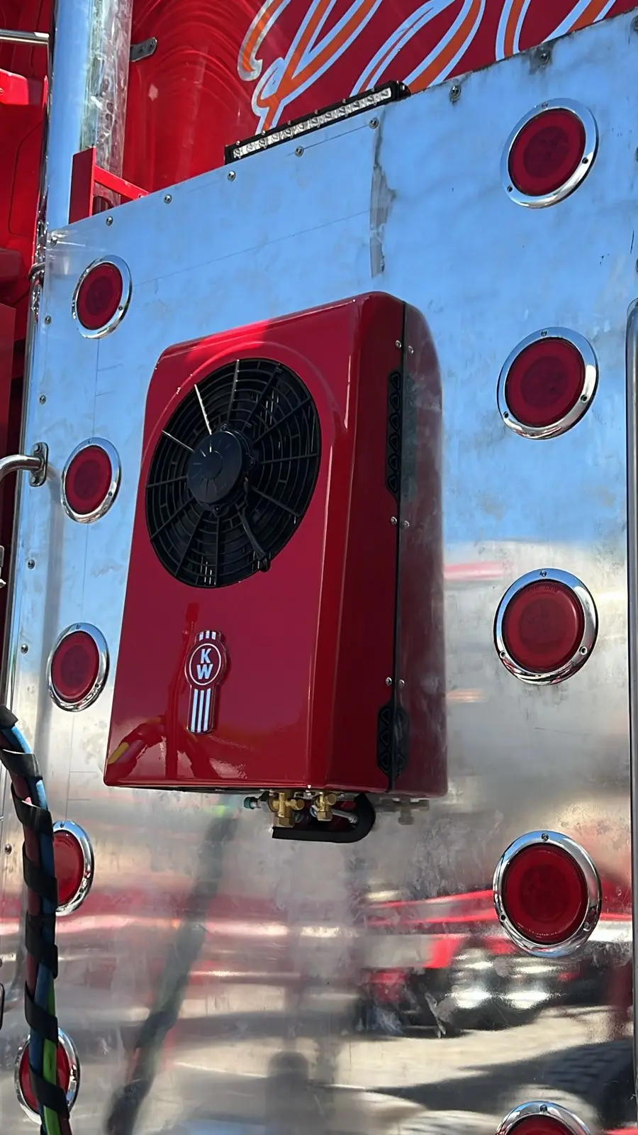 Alibaba.com: Truck Split Box Typeroof Top Parking Wall Mounted 12V Air ...
