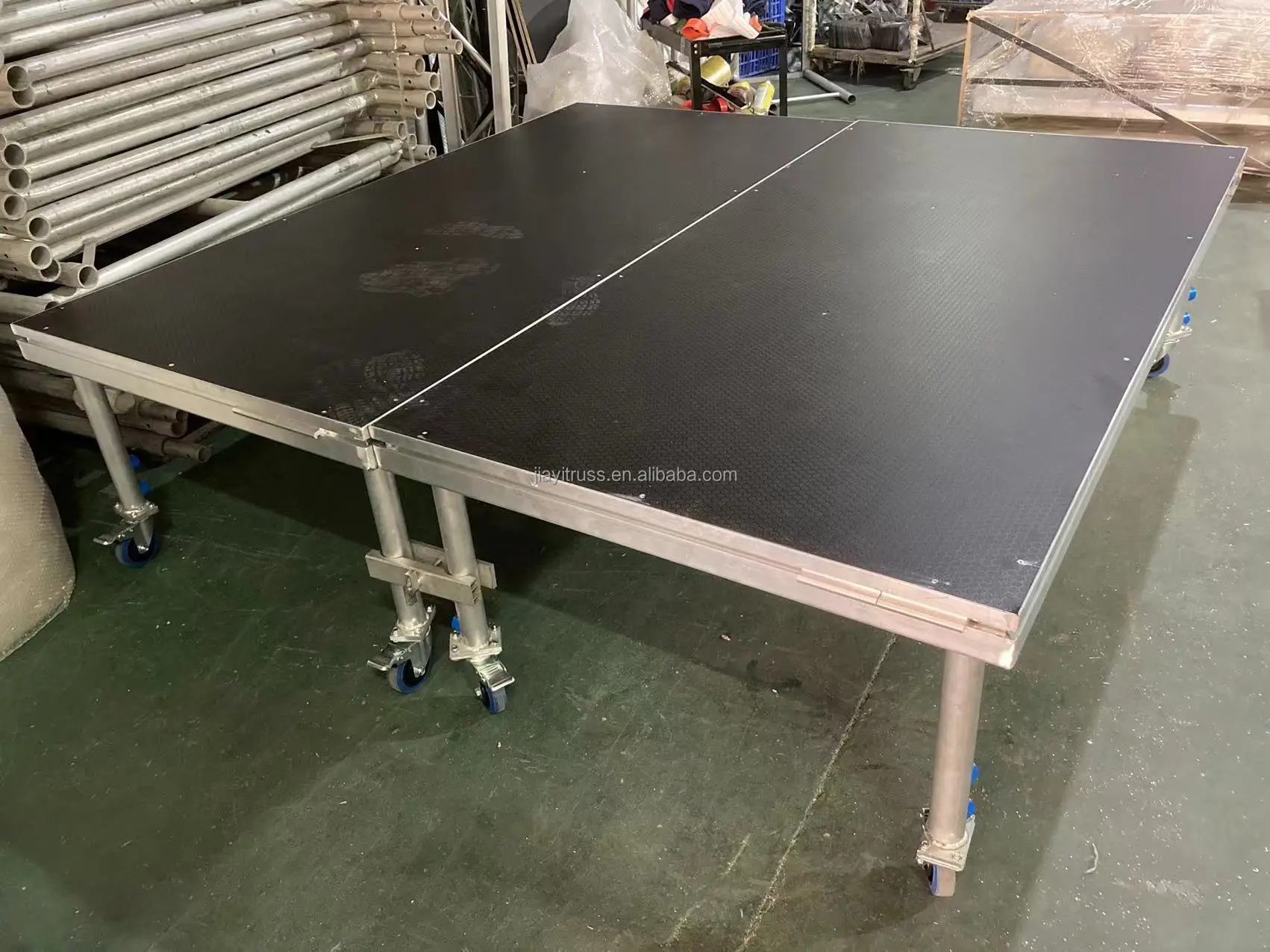 Outdoor Event Aluminum Portable Stage Platform with Wheels