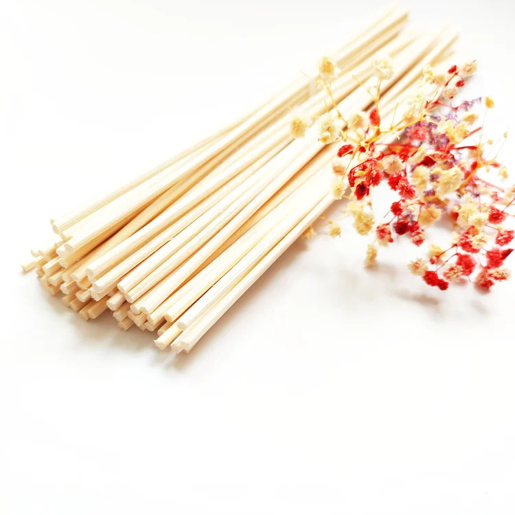 3mm 3.5mm 4mm 5mm 6mm 7mm 8mm 10mm Black White Synthetic Fiber Stick ...