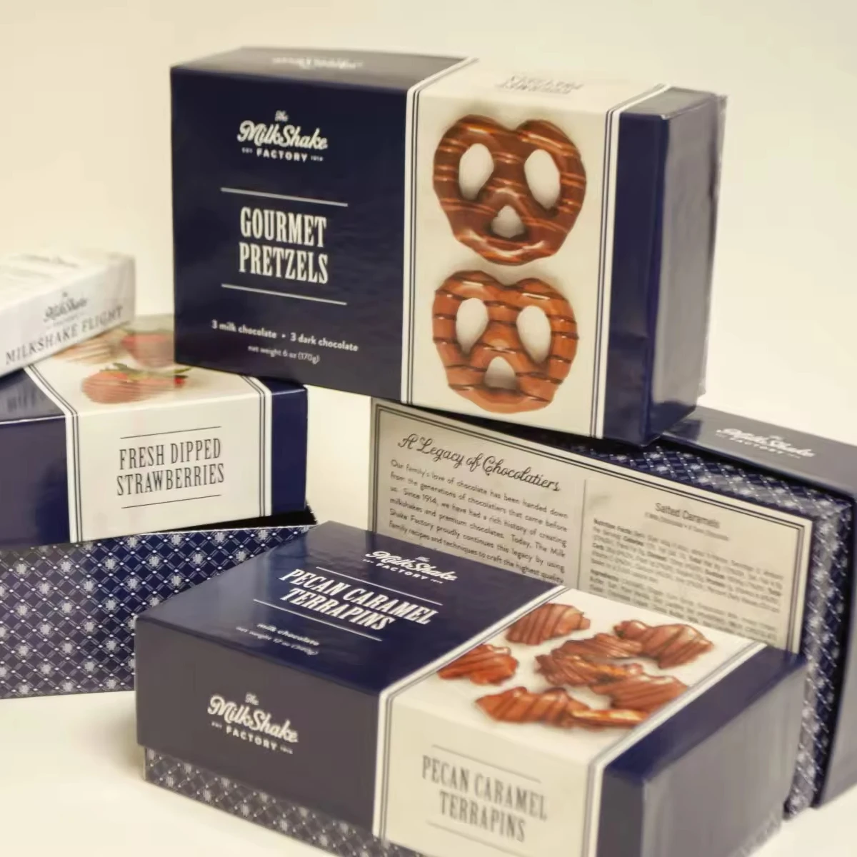 Customized chocolate food cousin bread packaging gift box ...