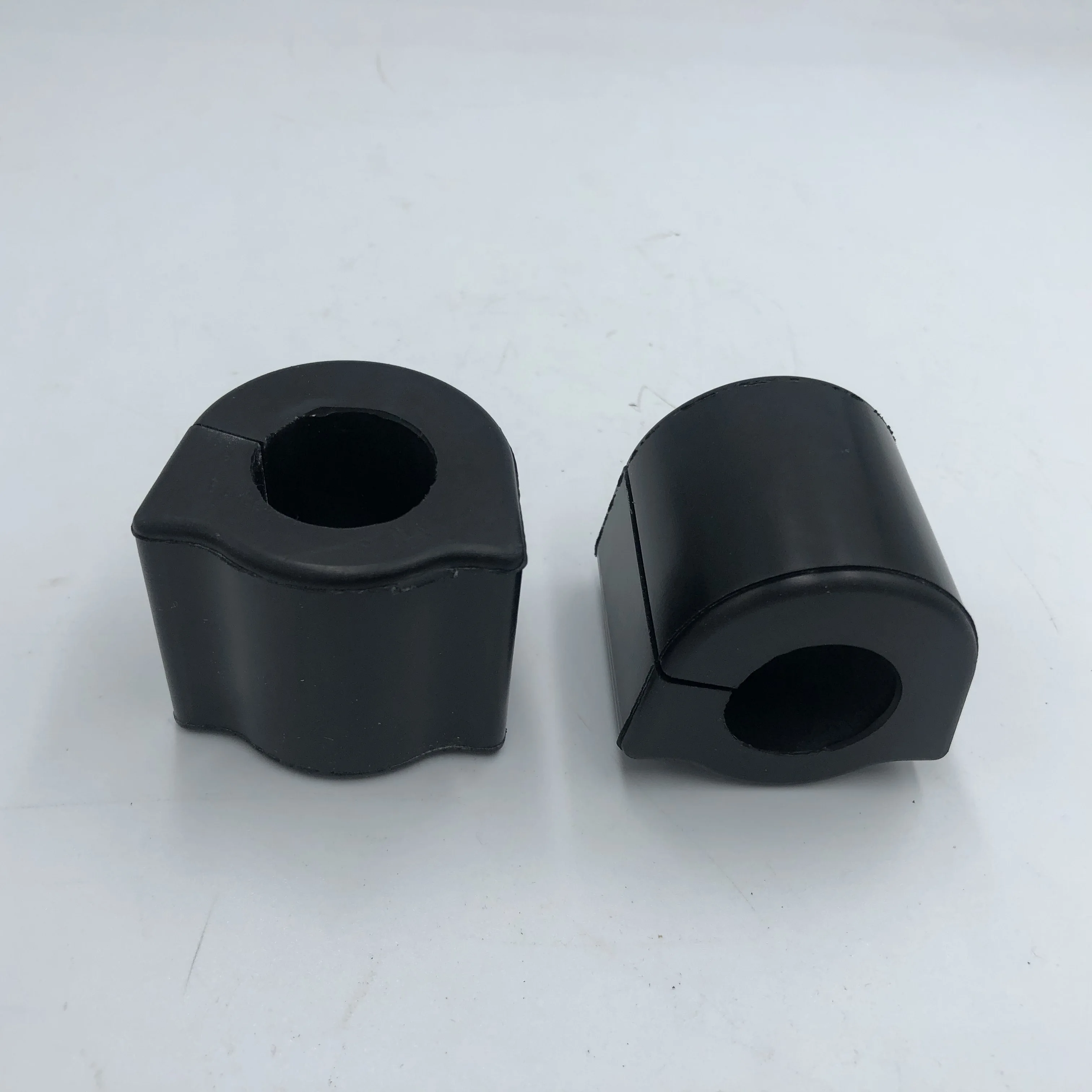 Balance Bar Bushing 2043230665 For Mercedes-benz W203 Cl203 - Buy For ...