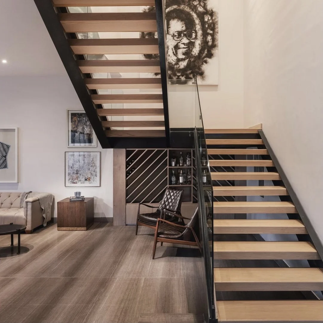 Staircase Floating Stair Mono Stringer Floating Stairs Floating U ...