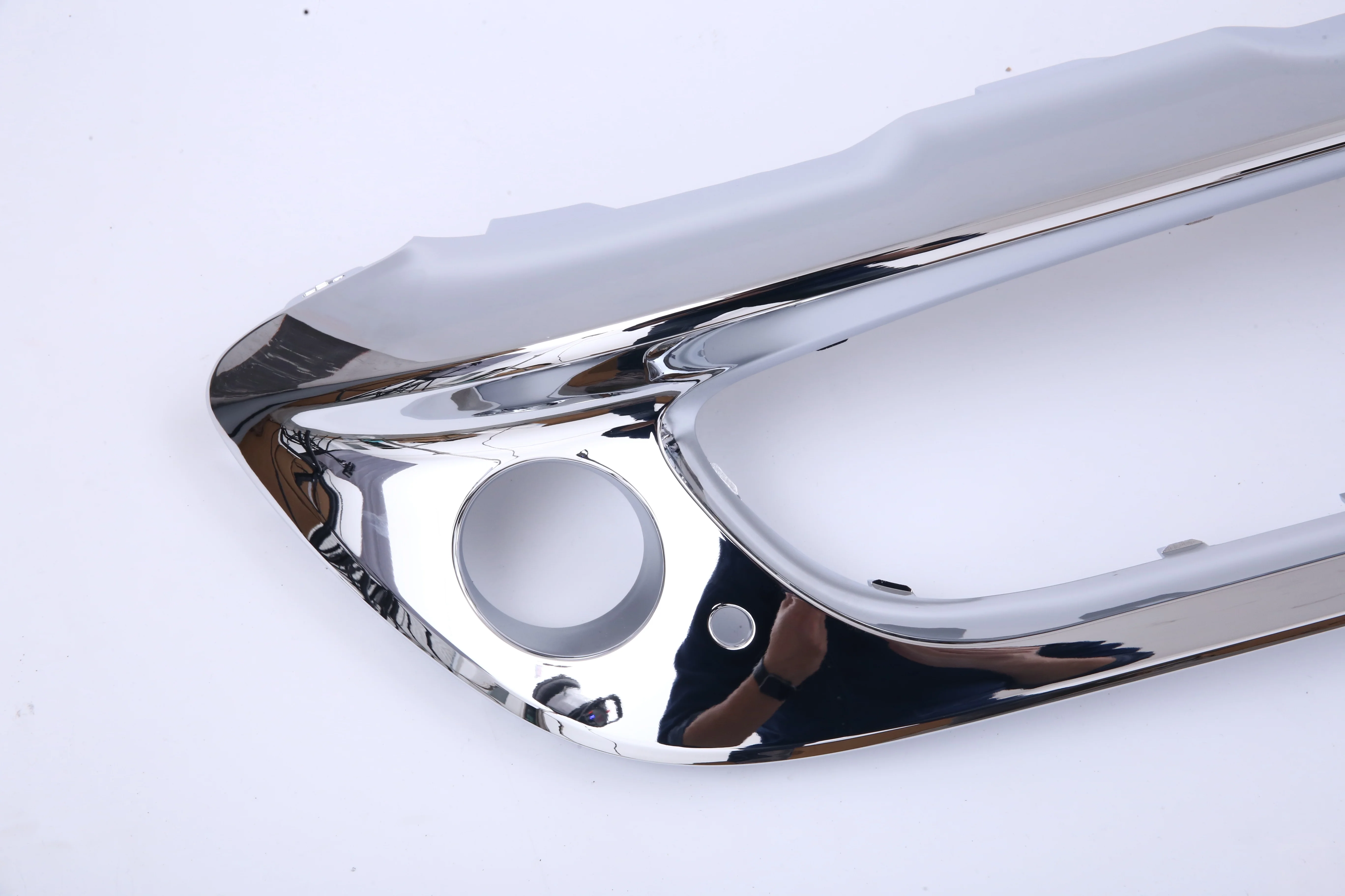 213 Amg Model Rear Bumper With Bright Black Bar - Buy 213 Rear Bumper ...