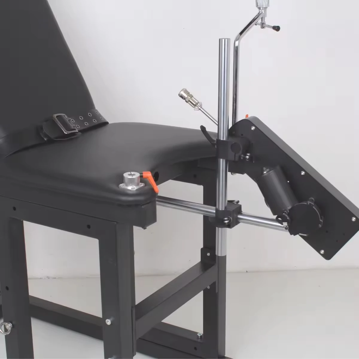 Dildo Sex Machine Chair for BDSM Fun - Leg Spreader Bondage Furniture ...