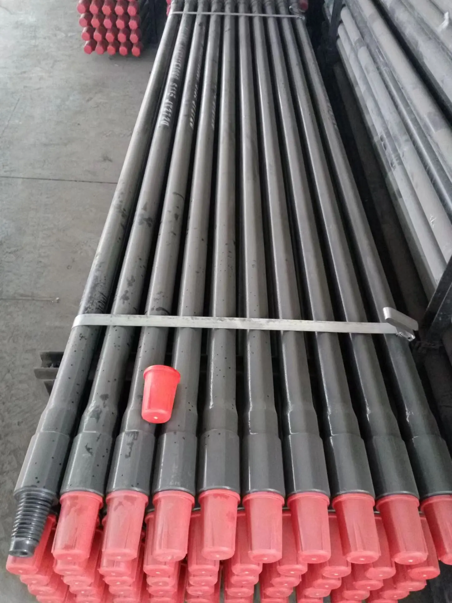 Hdd Drill Pipe Drill Rod Seamless S135 Tube - Buy Drill Pipe For Hdd ...