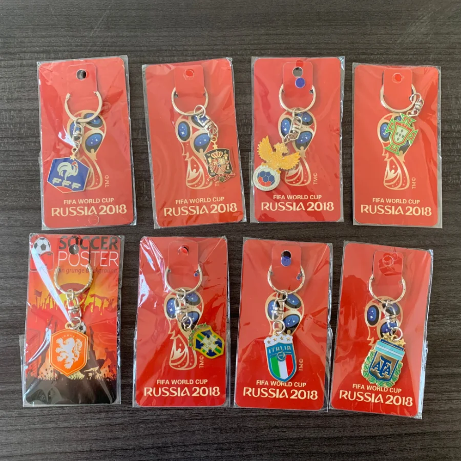 Wholesale Football Club Keychain Keyring Metal Luxury Enamel Football ...