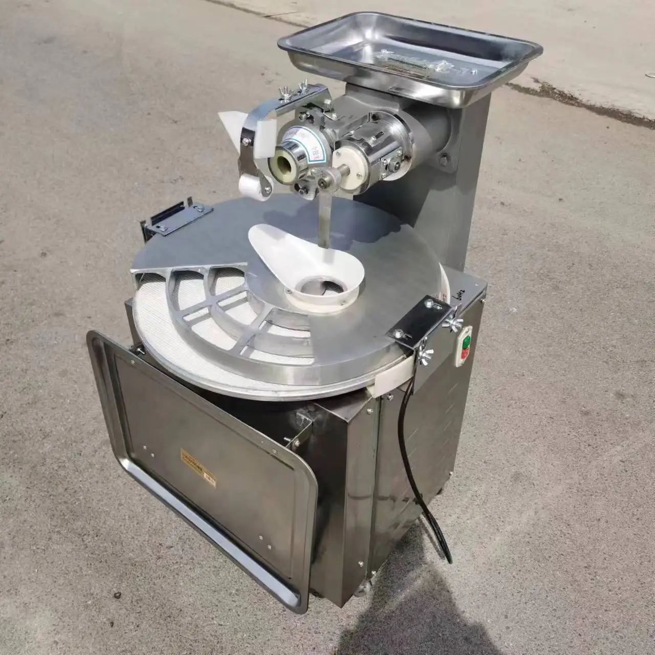 Automatic Bakery Small Round Pizza Dough Balls Maker Cutter Divider And ...