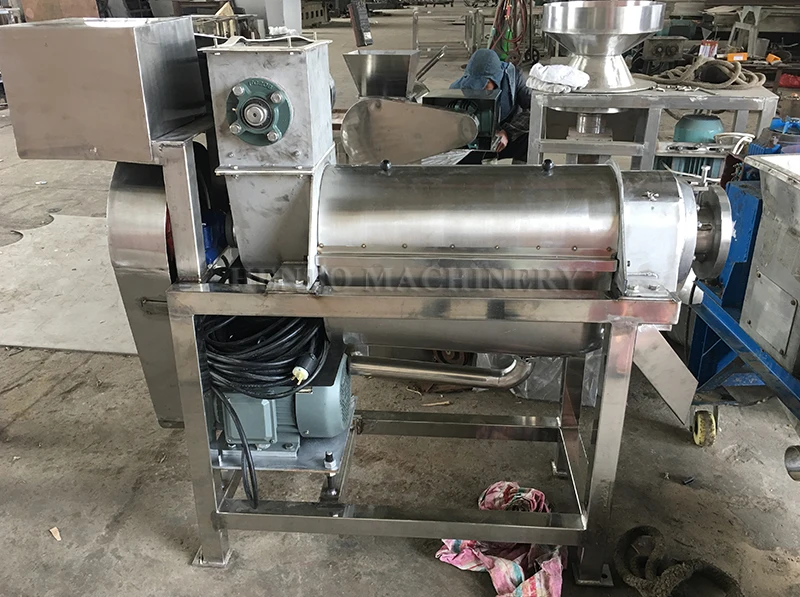 High Performance Orange Juice Squeezing Machine / Electric Fruit Juicer ...