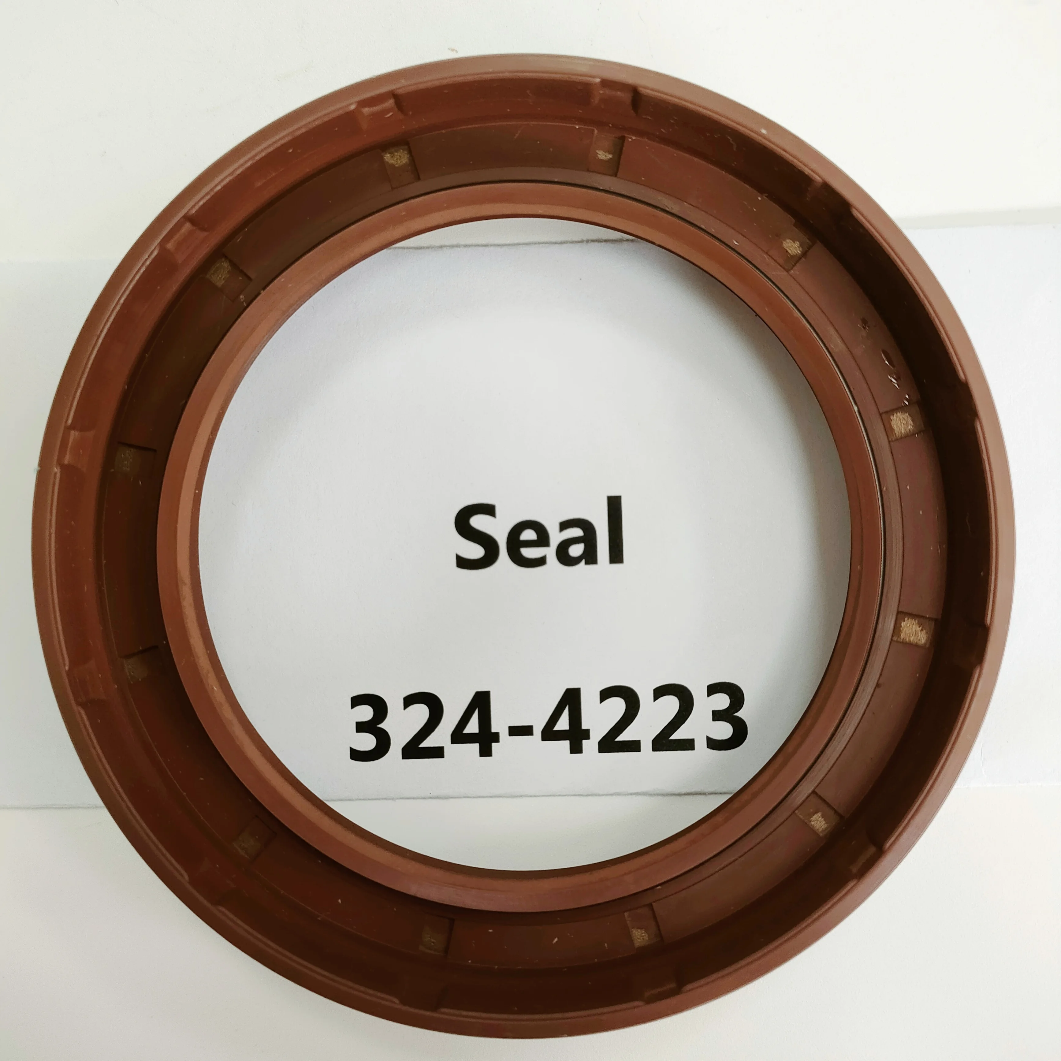 JINCALON Diesel Engine C6.4 Crankshaft Front Oil Seal 3244223