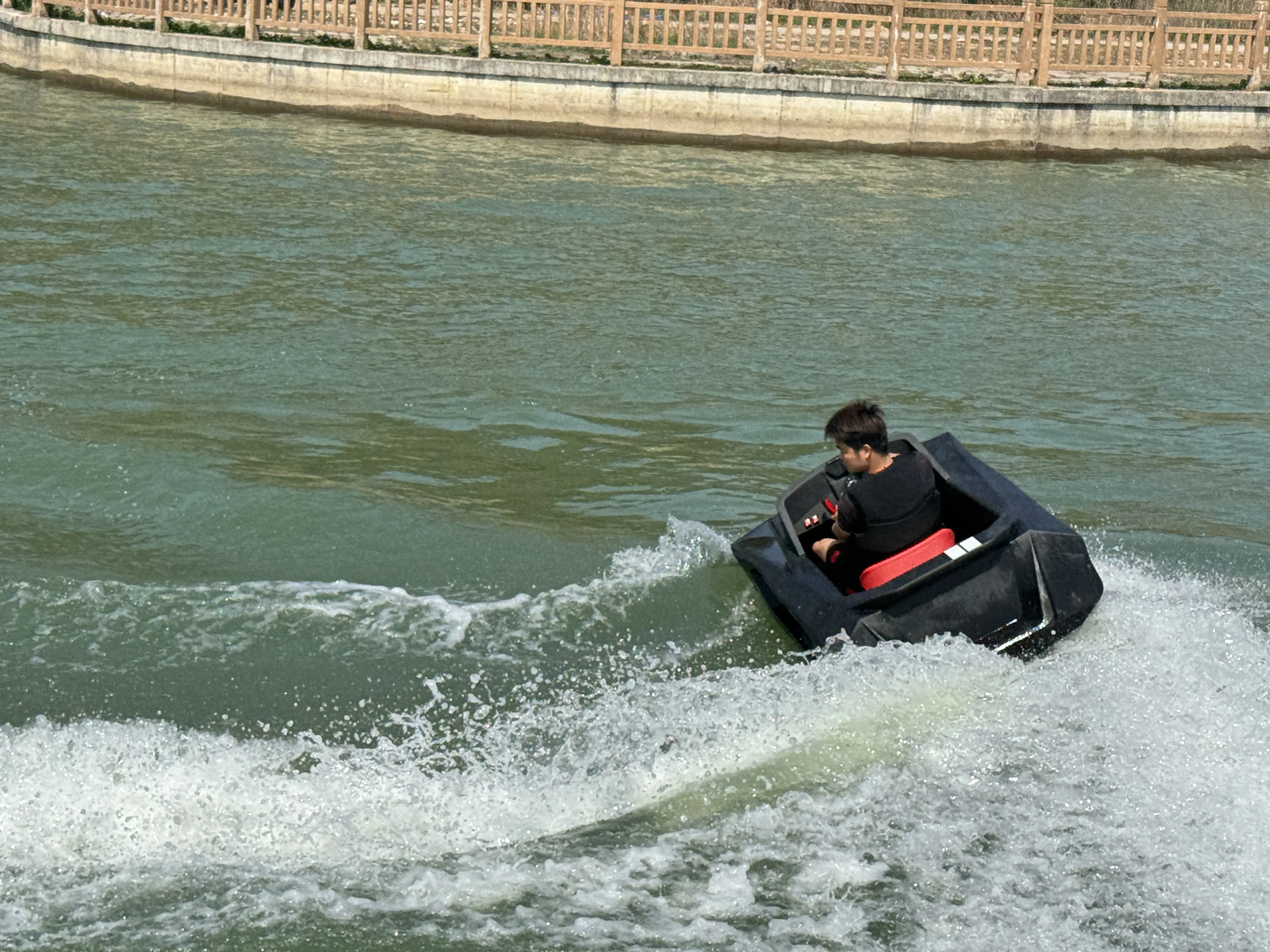 2025 Jet Ski Electric Go-Kart Wave Surfing E-boat