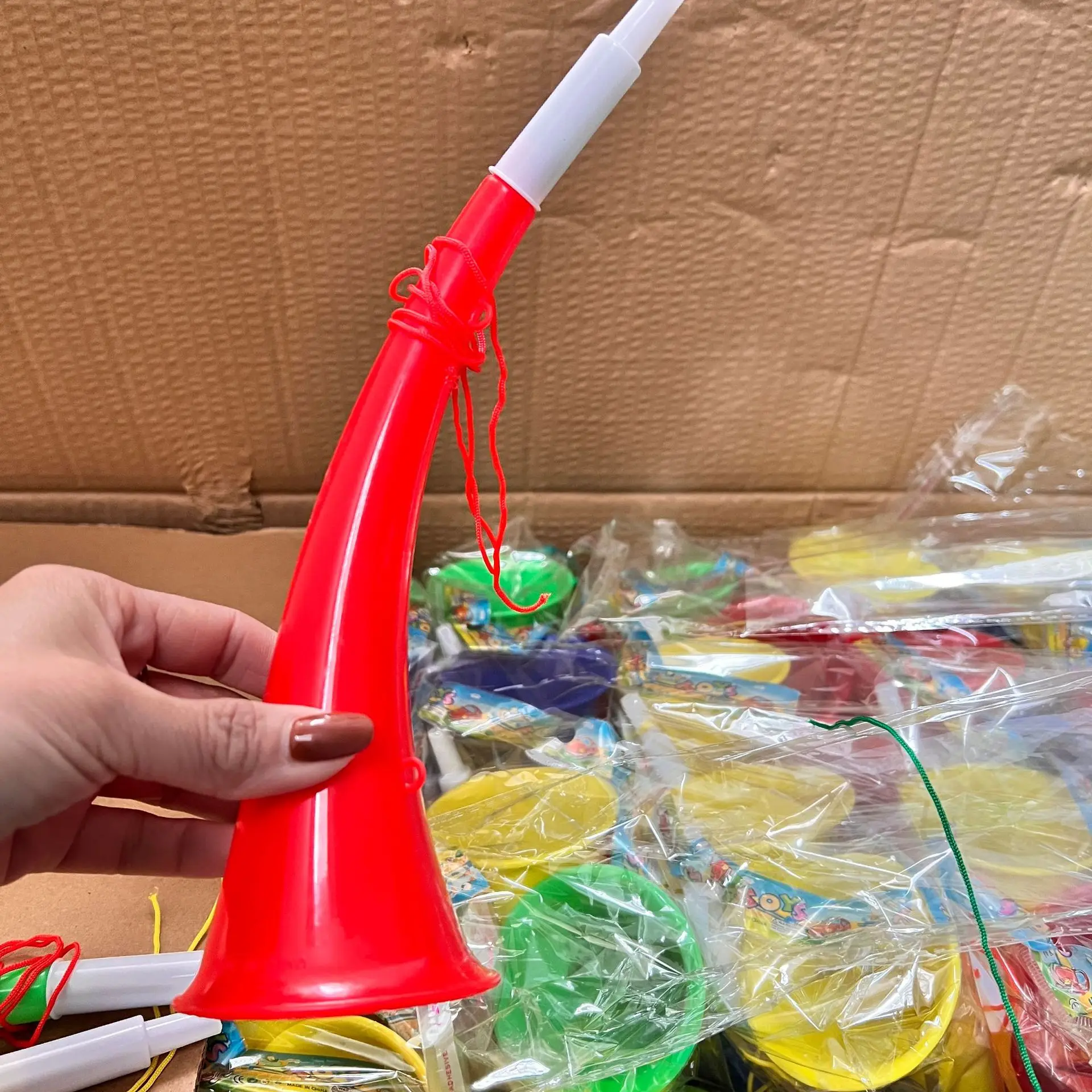Promotional Sports Plastic Horn Stadium Horn Trumpet Noise Maker ...