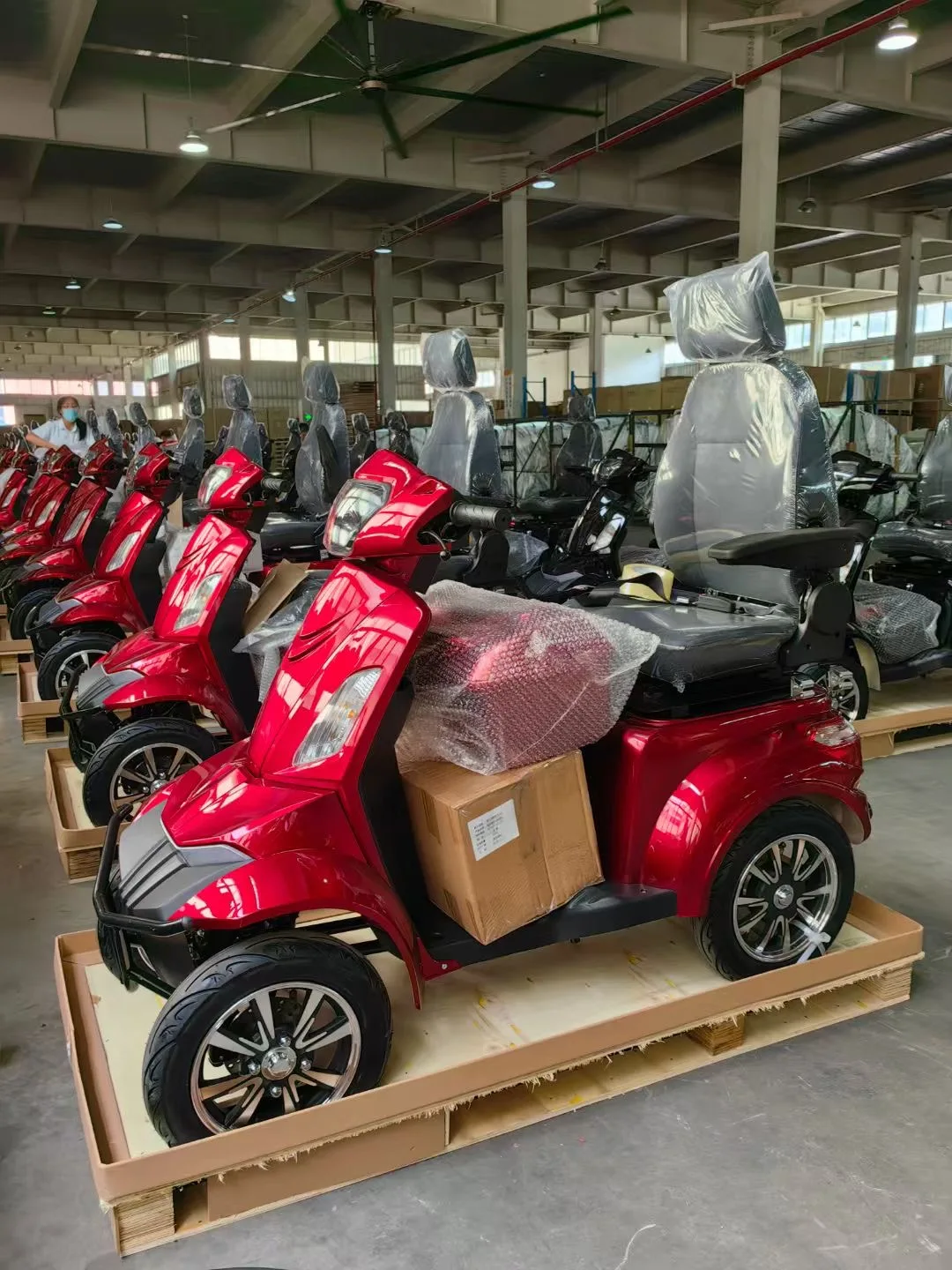 China Warehouse Small Mobility Scooters Mobility Scooter 4 Wheel ...