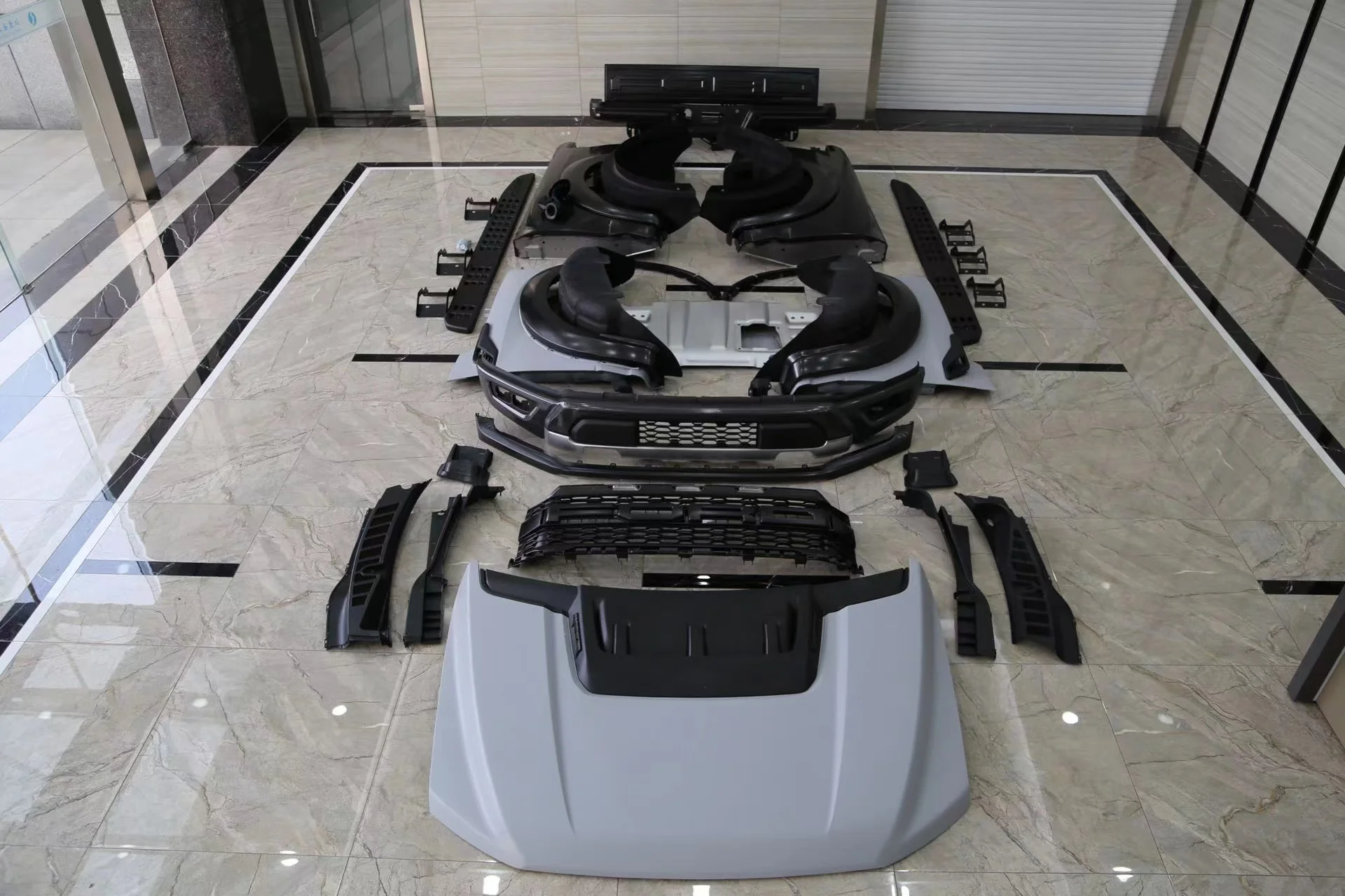 Car Upgraded Pickup Bodykit F150 Upgrade To 2022 Raptor R For 2021 F ...