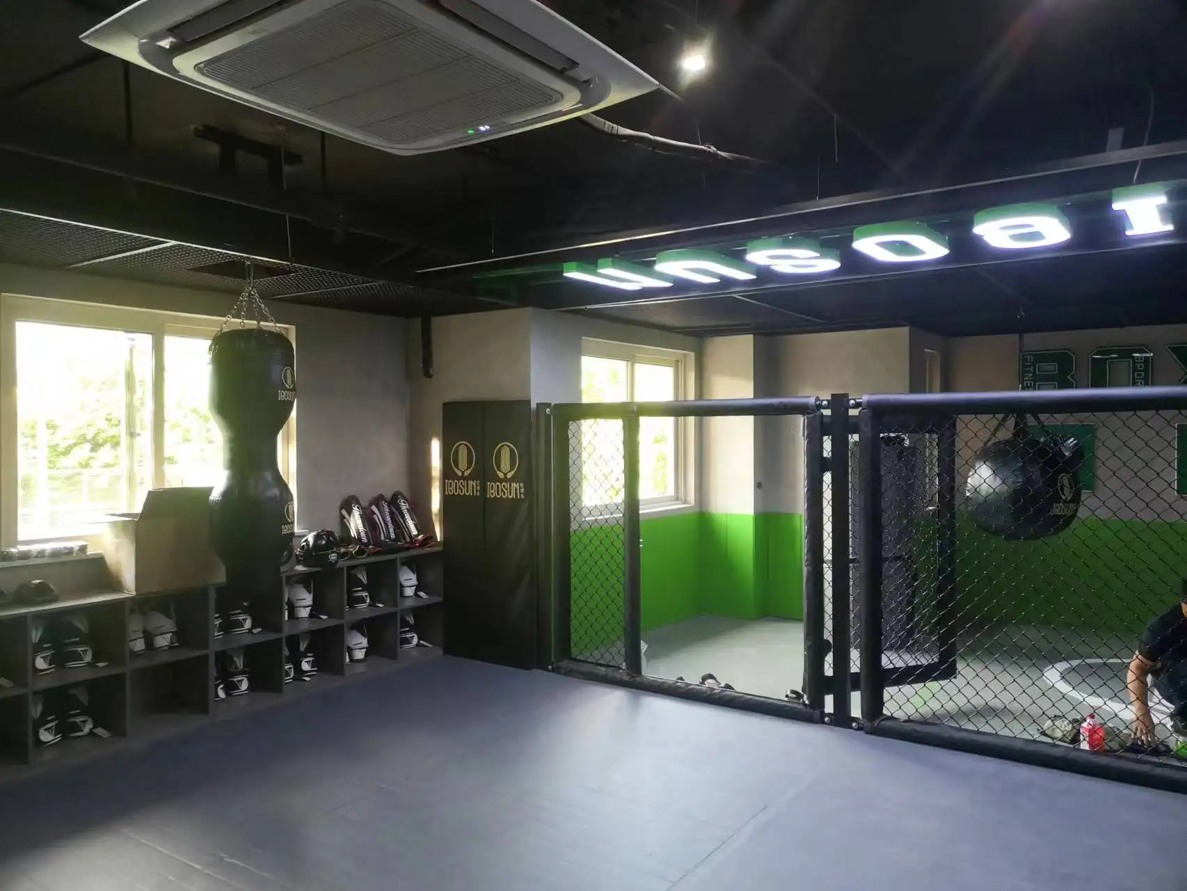 Multi Functions Floor Mma Cage Panels Cage Net Boxing Ring For Gym ...