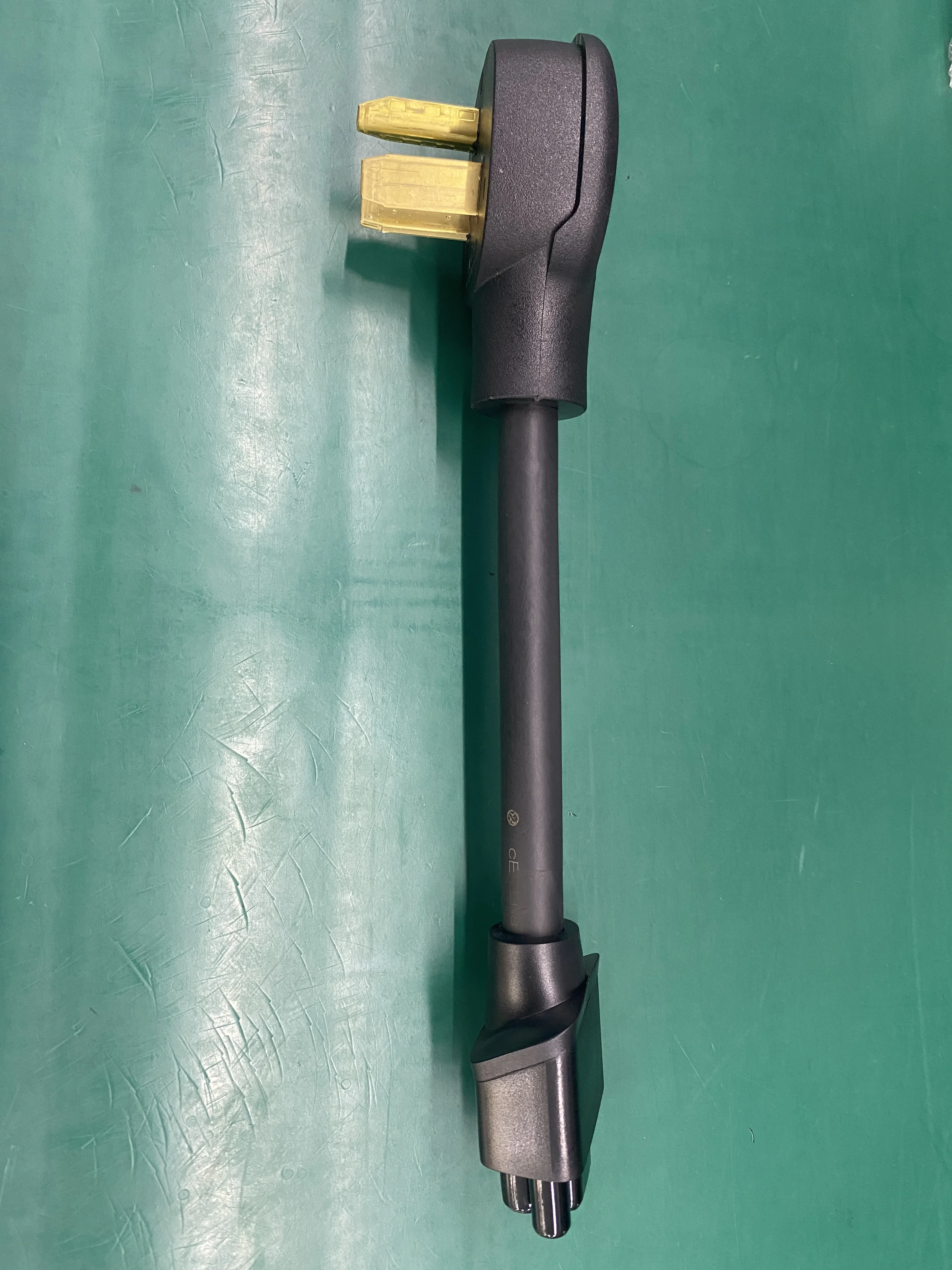 NEMA 10-30 Adapter for Tesla Gen 2 Mobile Charger - 32 Amps