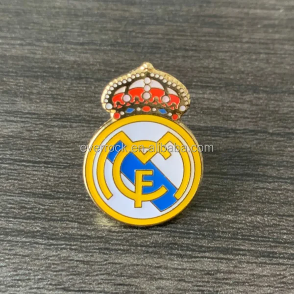 Wholesale European's Football Club Enamel Lapel Pins Metal Pin Football ...